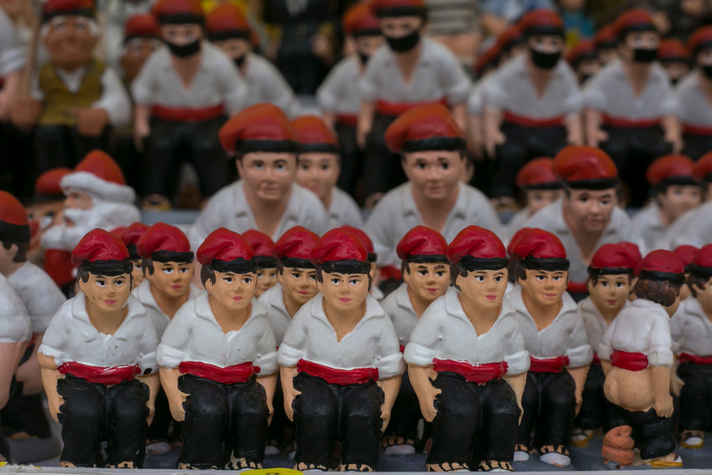 30 Christmas Traditions From Around the World