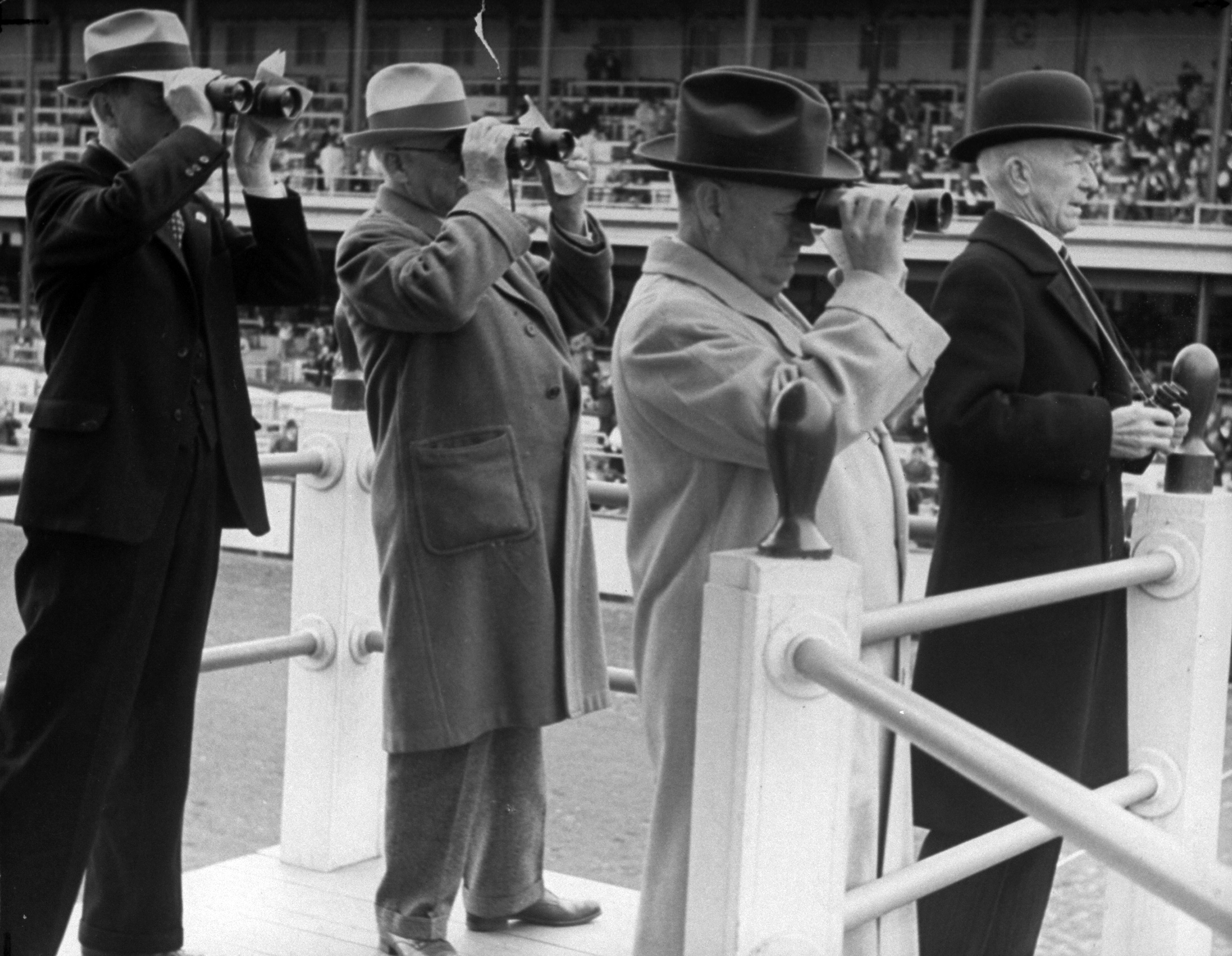 Kentucky Derby Hats History and Photographs Over the Years