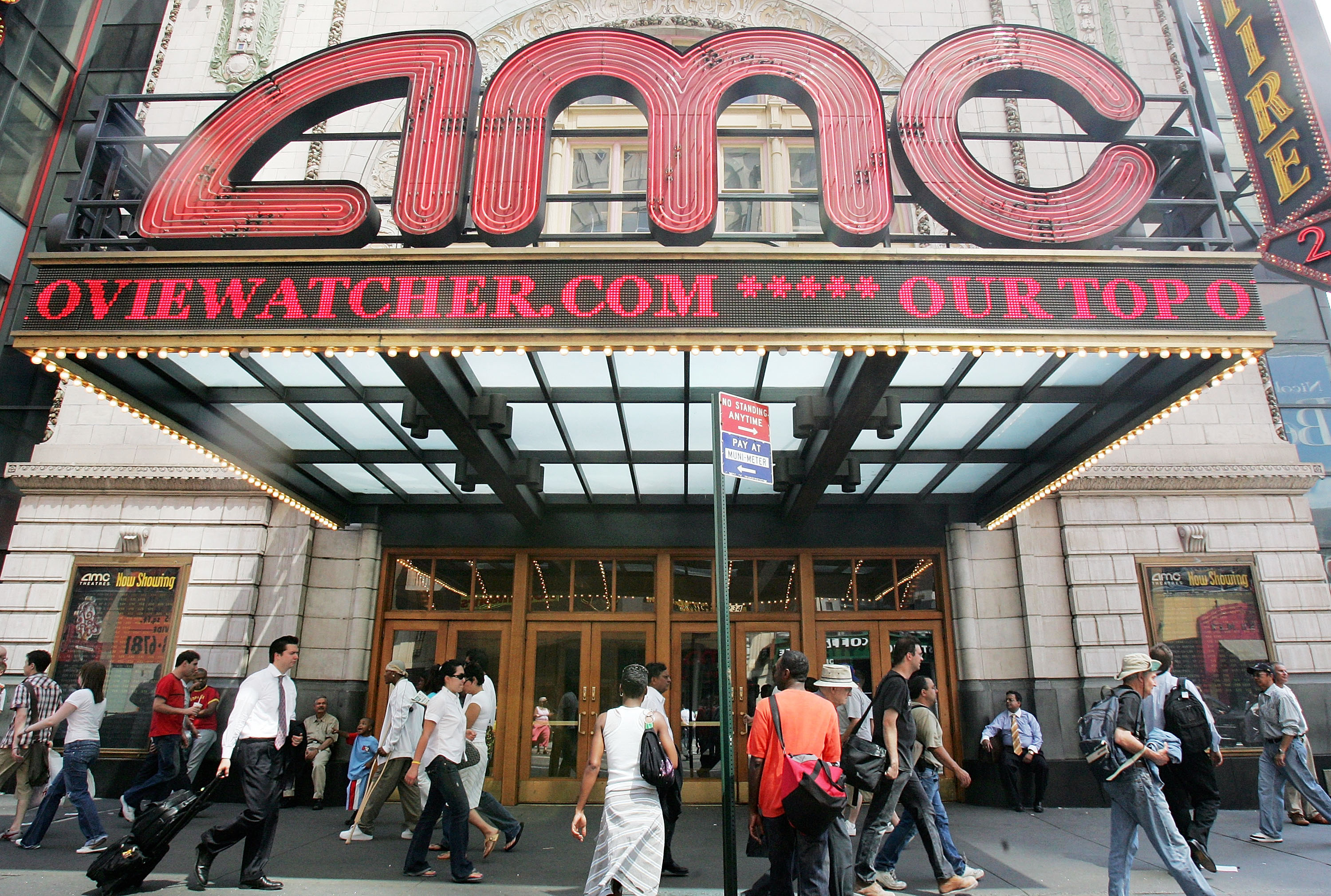 AMC Theatres Will Not Allow Texting After Backlash