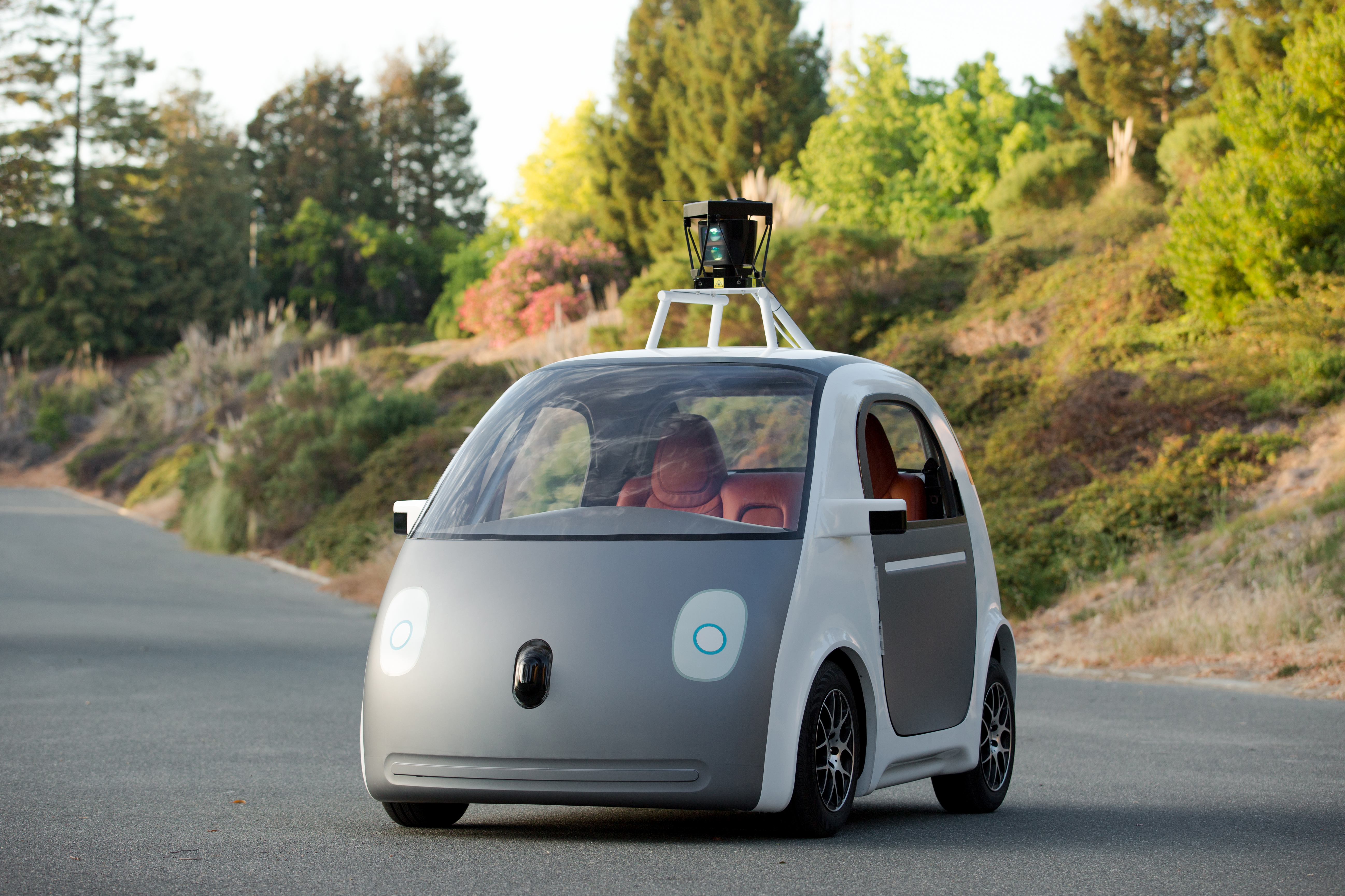 Google May Partner With GM, Toyota, Ford on Driverless Cars