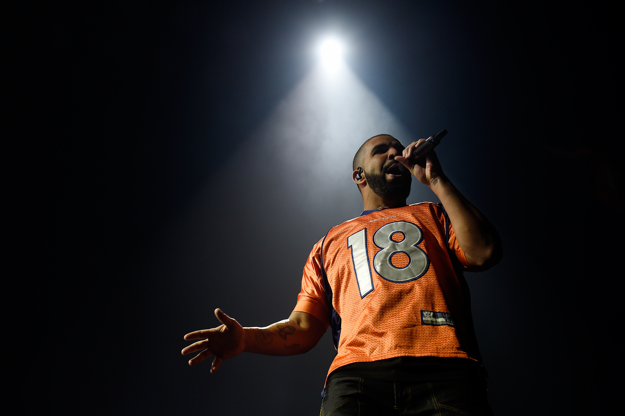 Drake Says He Shouldn’t Win Grammys for Rap