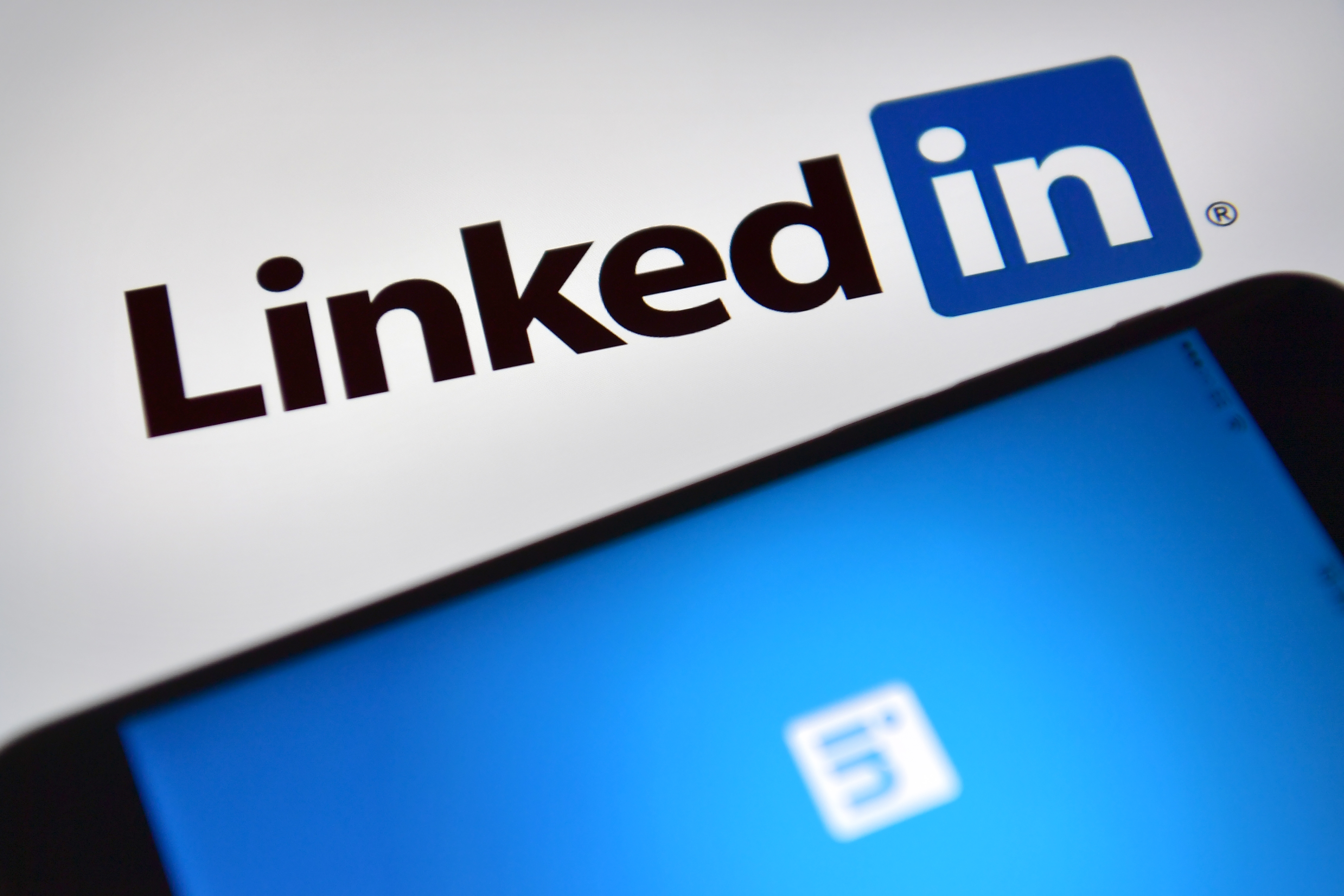LinkedIn Launches "Lite" Version for Mobile Users in India