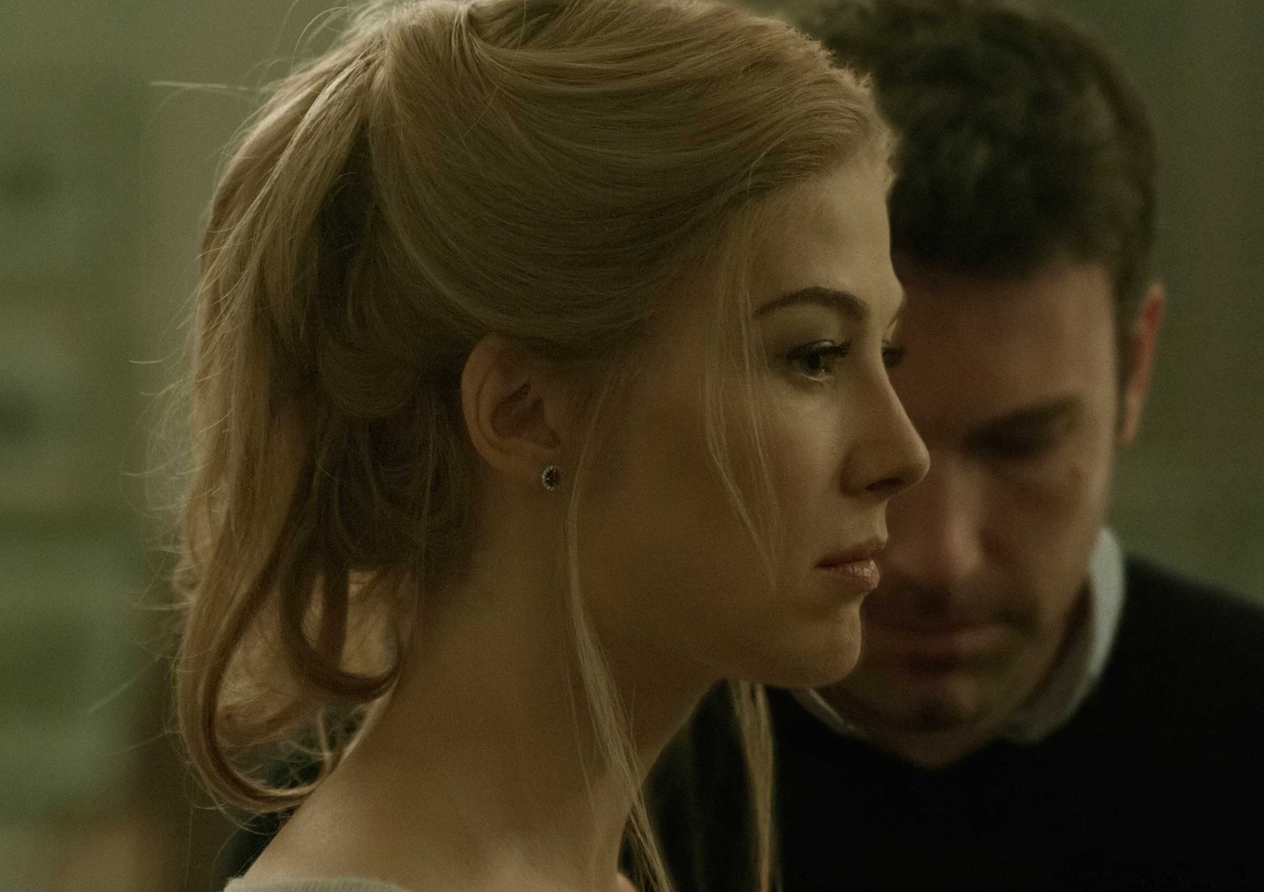 'Gone Girl' Movie Feminist or Misogynist? On Cool Girls and Psychopaths