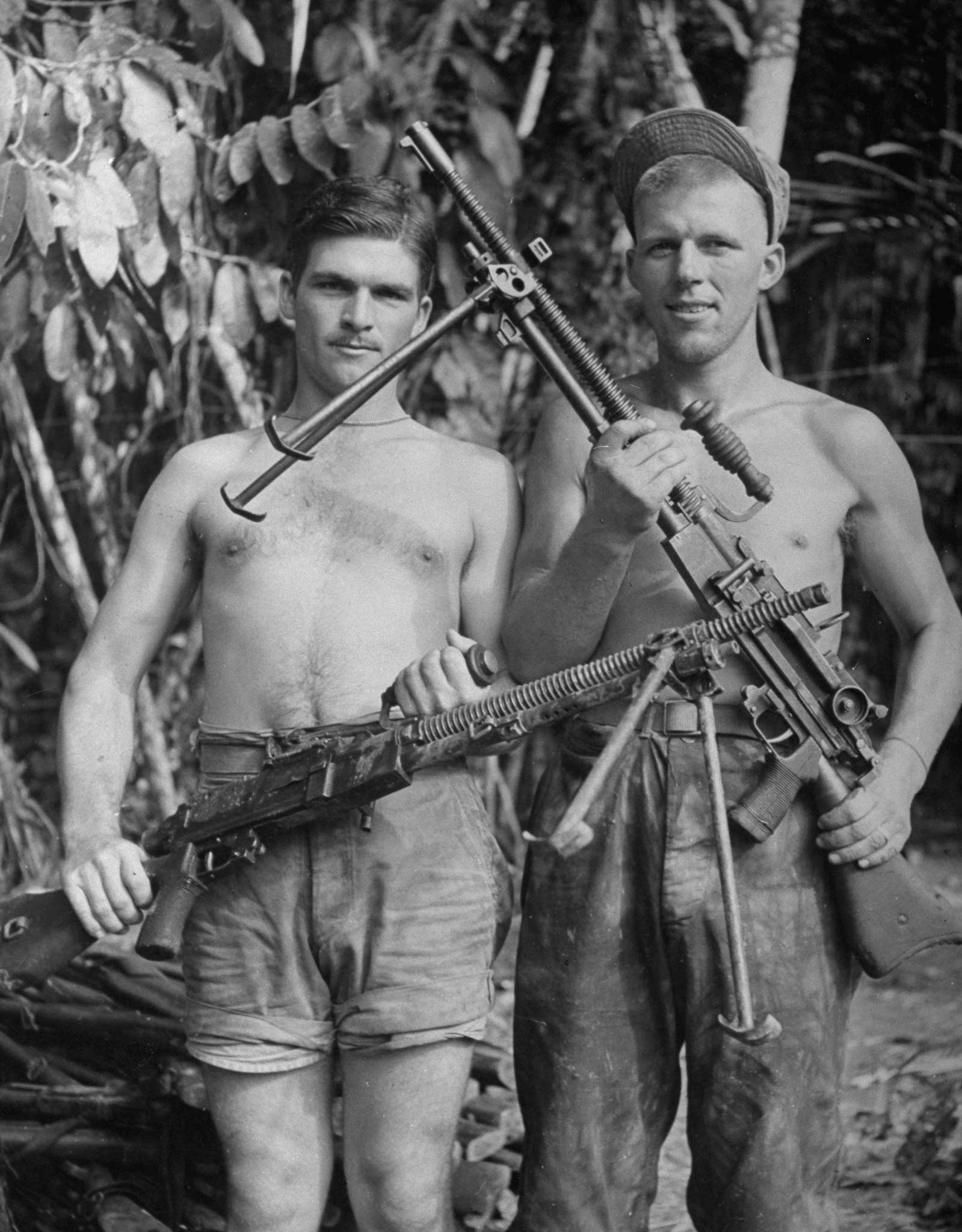 'Dead Americans at Buna Beach': The Photo That Won World War II