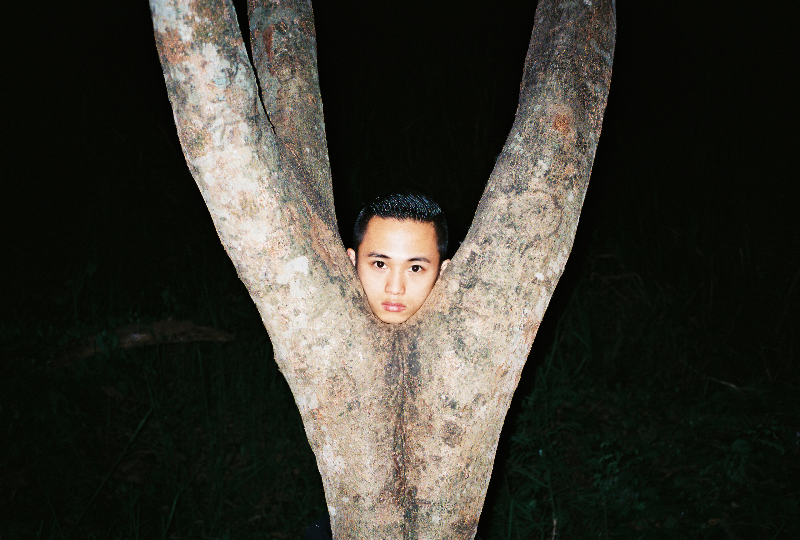 Ai Weiwei on Ren Hang's Photographs