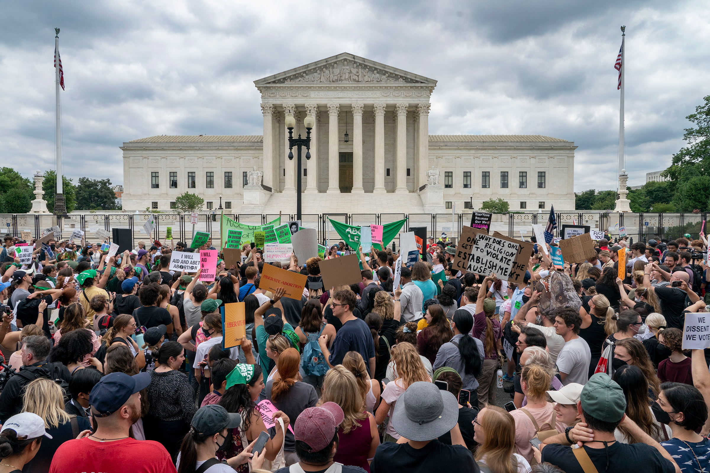 Clarence Thomas Abortion Opinion Signals Other Rights at Risk