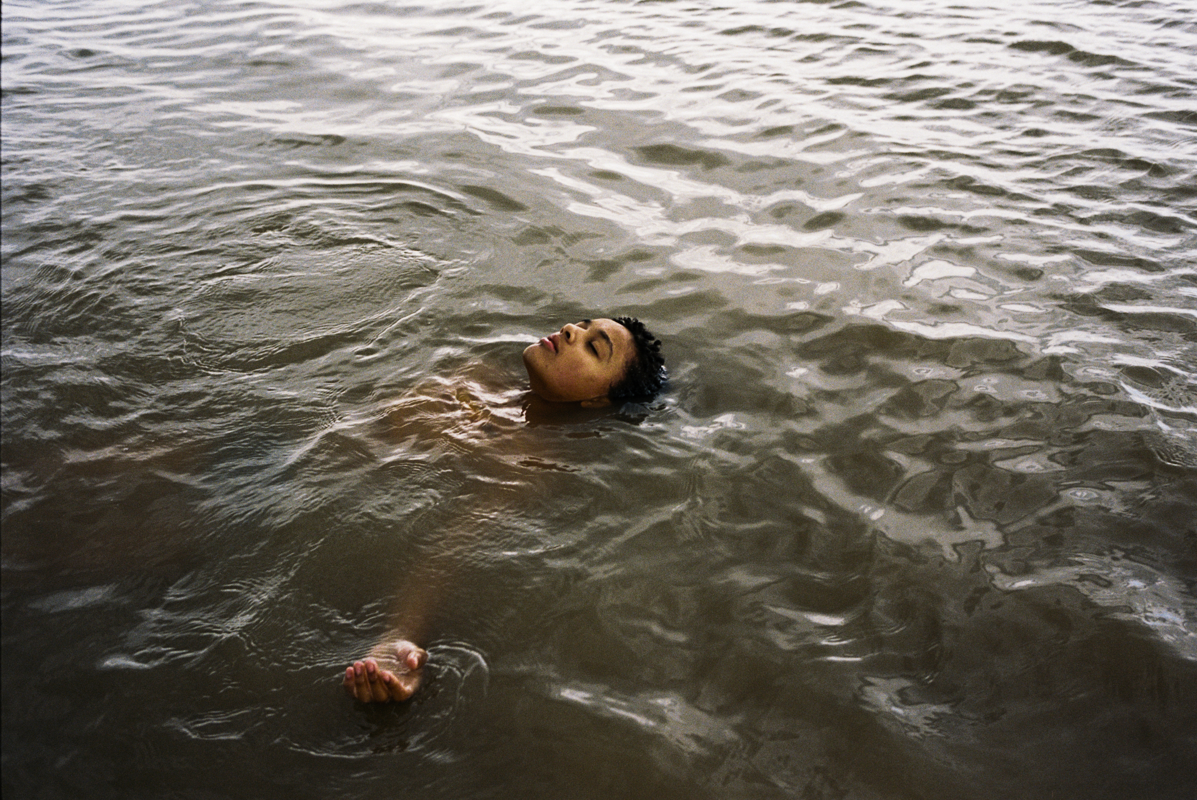 Review: Andrea Arnold's Bird