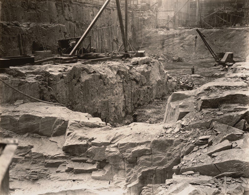 What Images of Construction and Destruction Teach Us About Photography