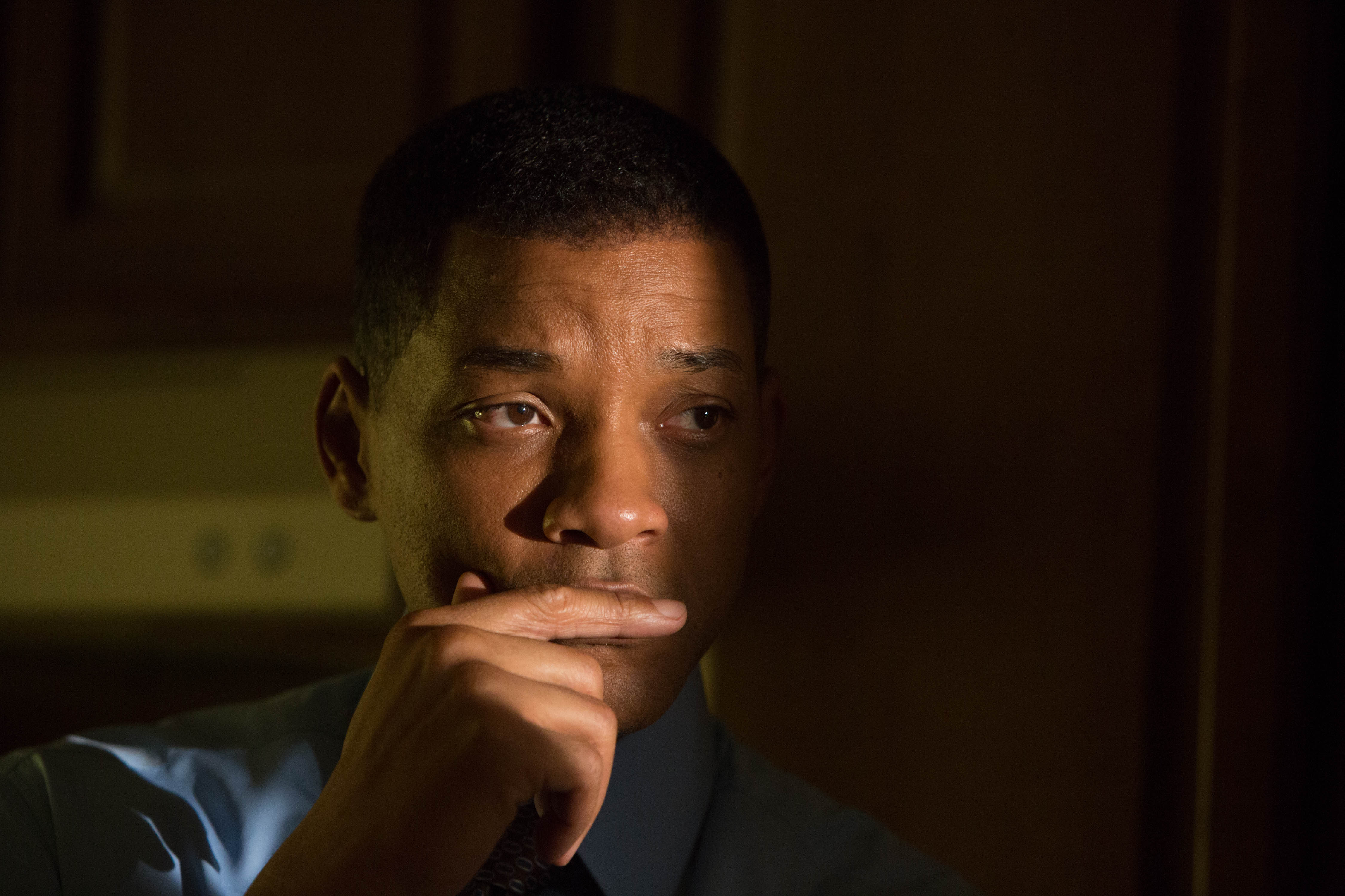 Concussion Review: Will Smith Movie Hits NFL