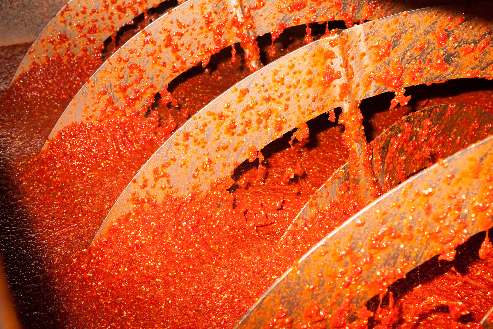 PICTURES: The Sriracha Factory Causing A Stink In California