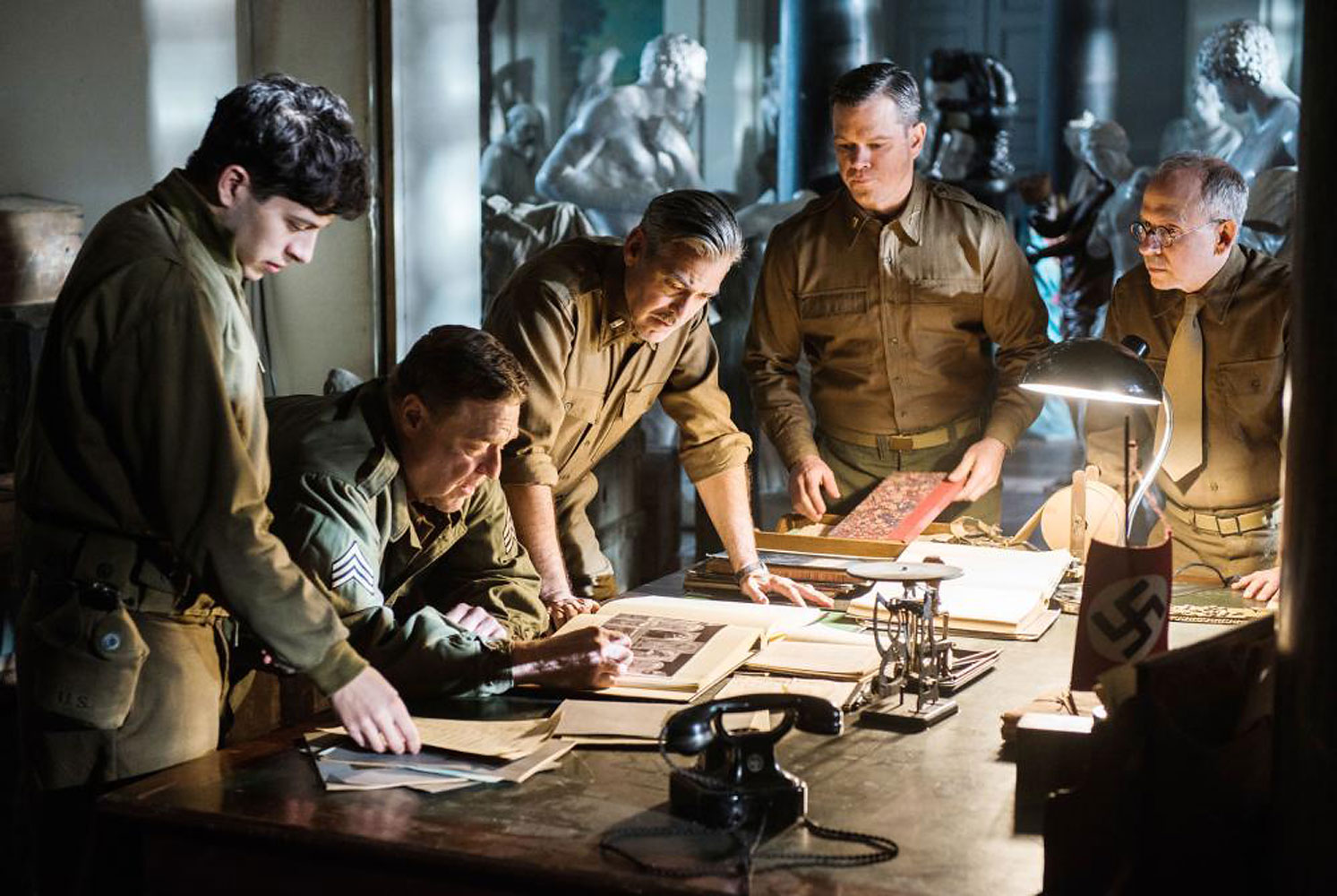 Review: The Monuments Men Is George Clooney's Arty Dozen