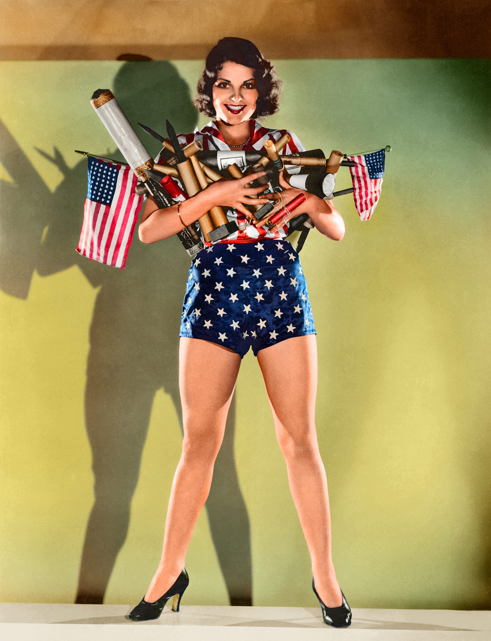 July 4th: Colorized Vintage Photos of Pin-up Models