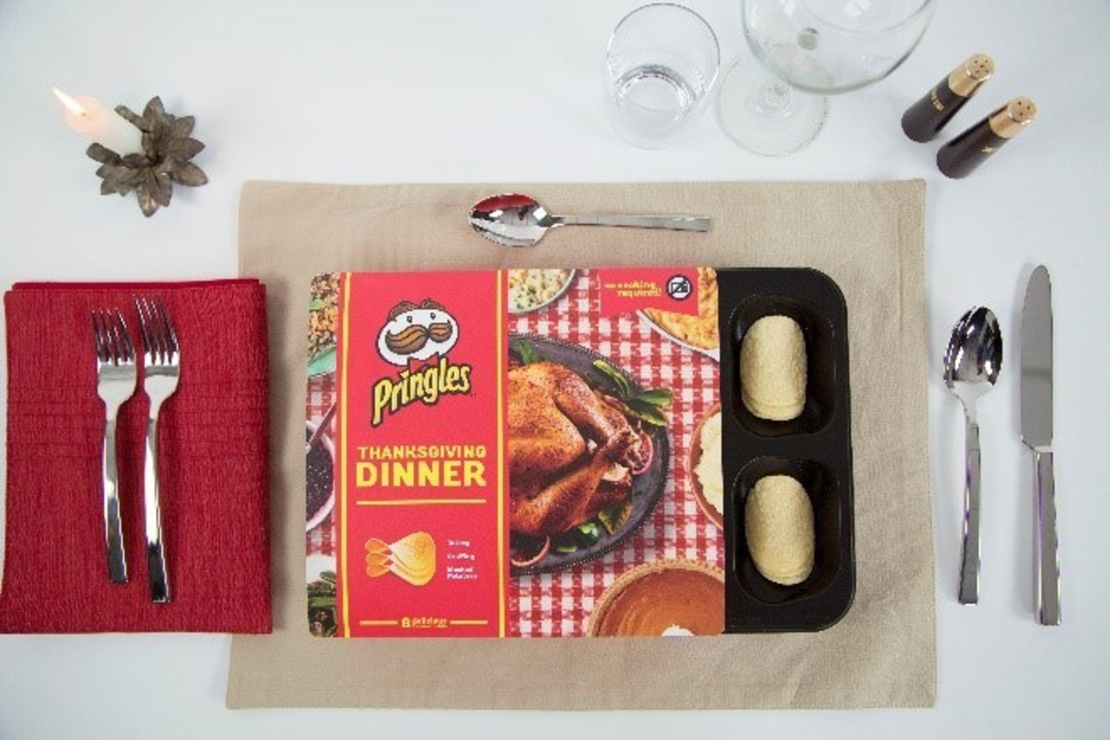 Pringles Thanksgiving Dinner Chips Taste Like Holiday Meal