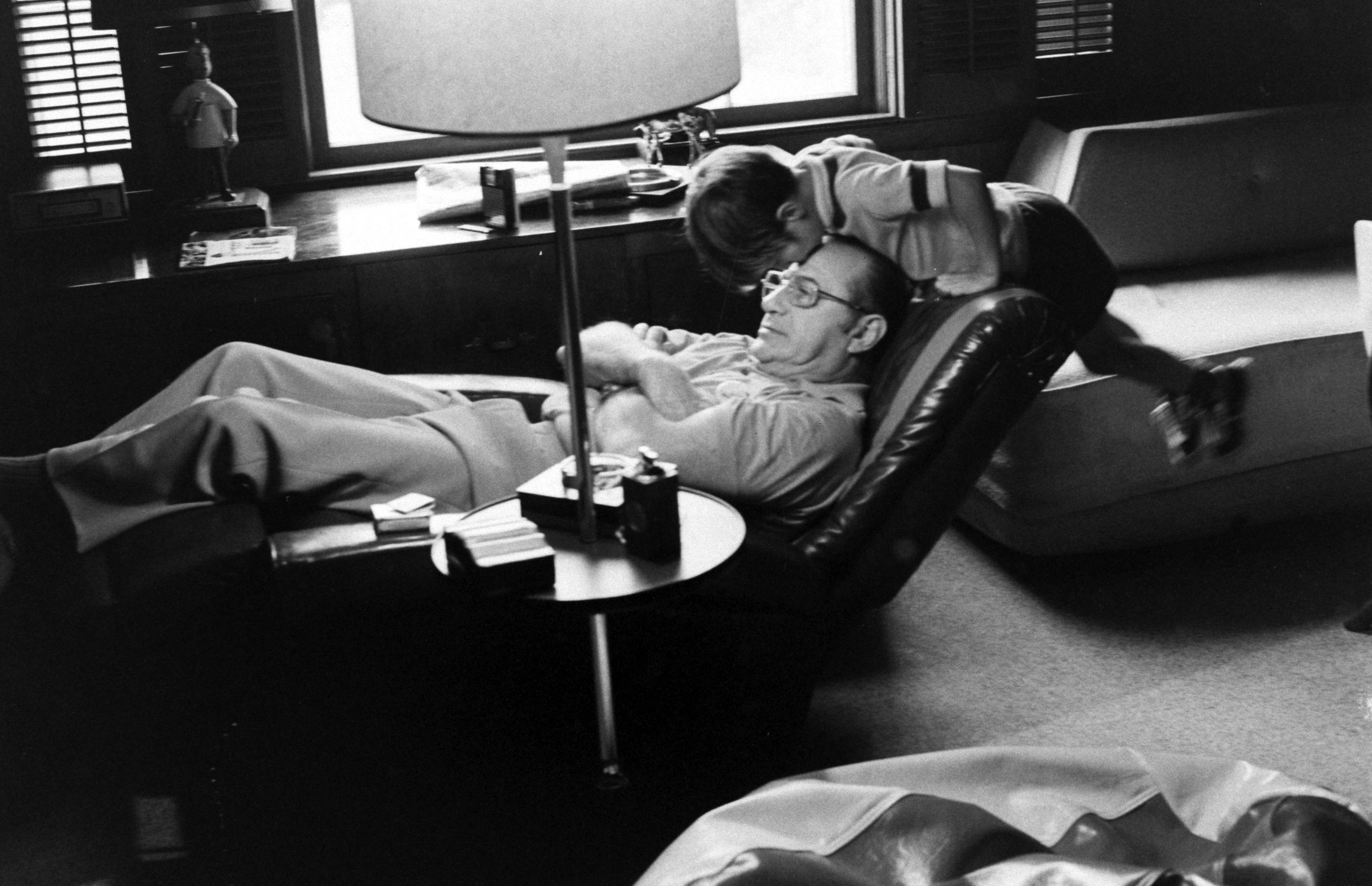 The Vietnam War: POW Hal Kushner and Wife in LIFE Magazine