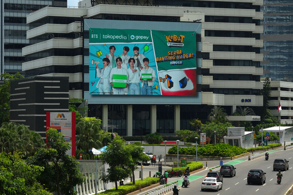 TikTok Revives E-Commerce Ambitions in Indonesia With New Local Partnership