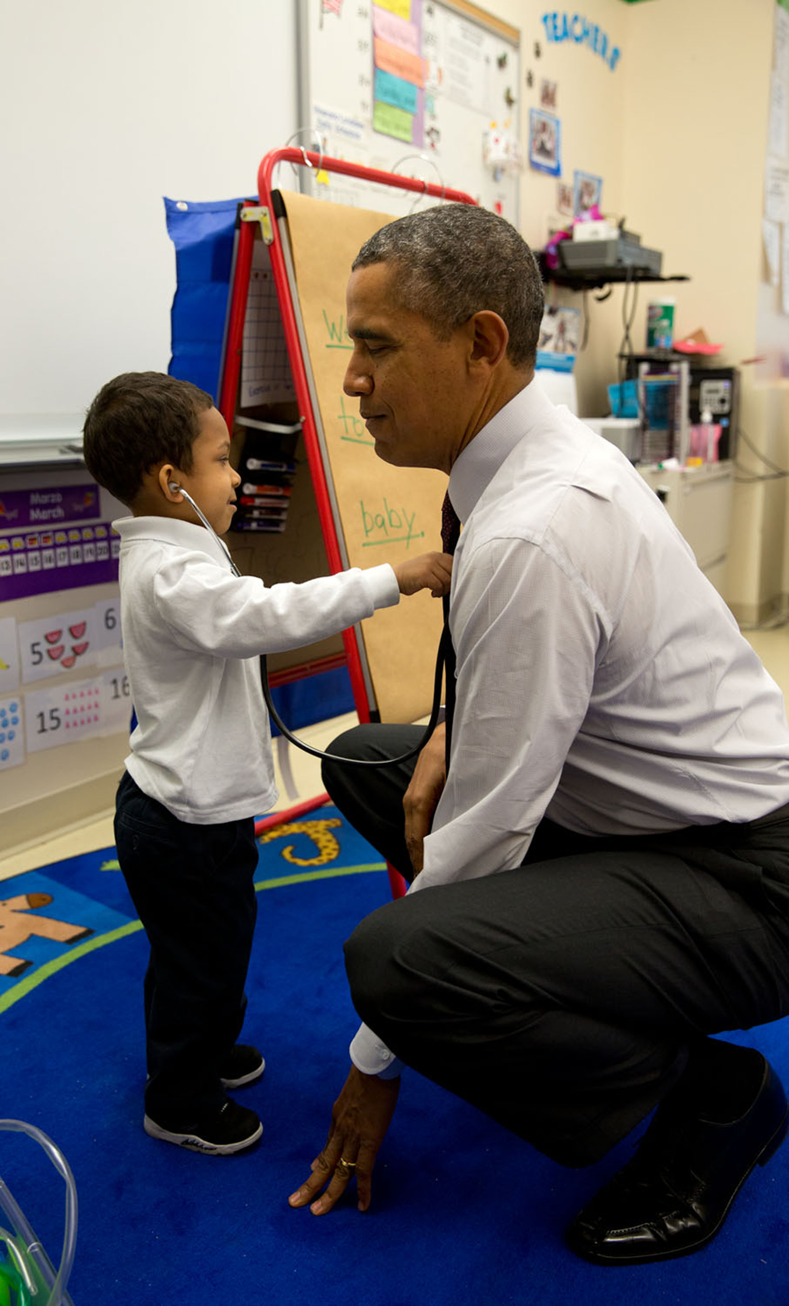 Barack Obama Farewell: Images of Obama and Kids