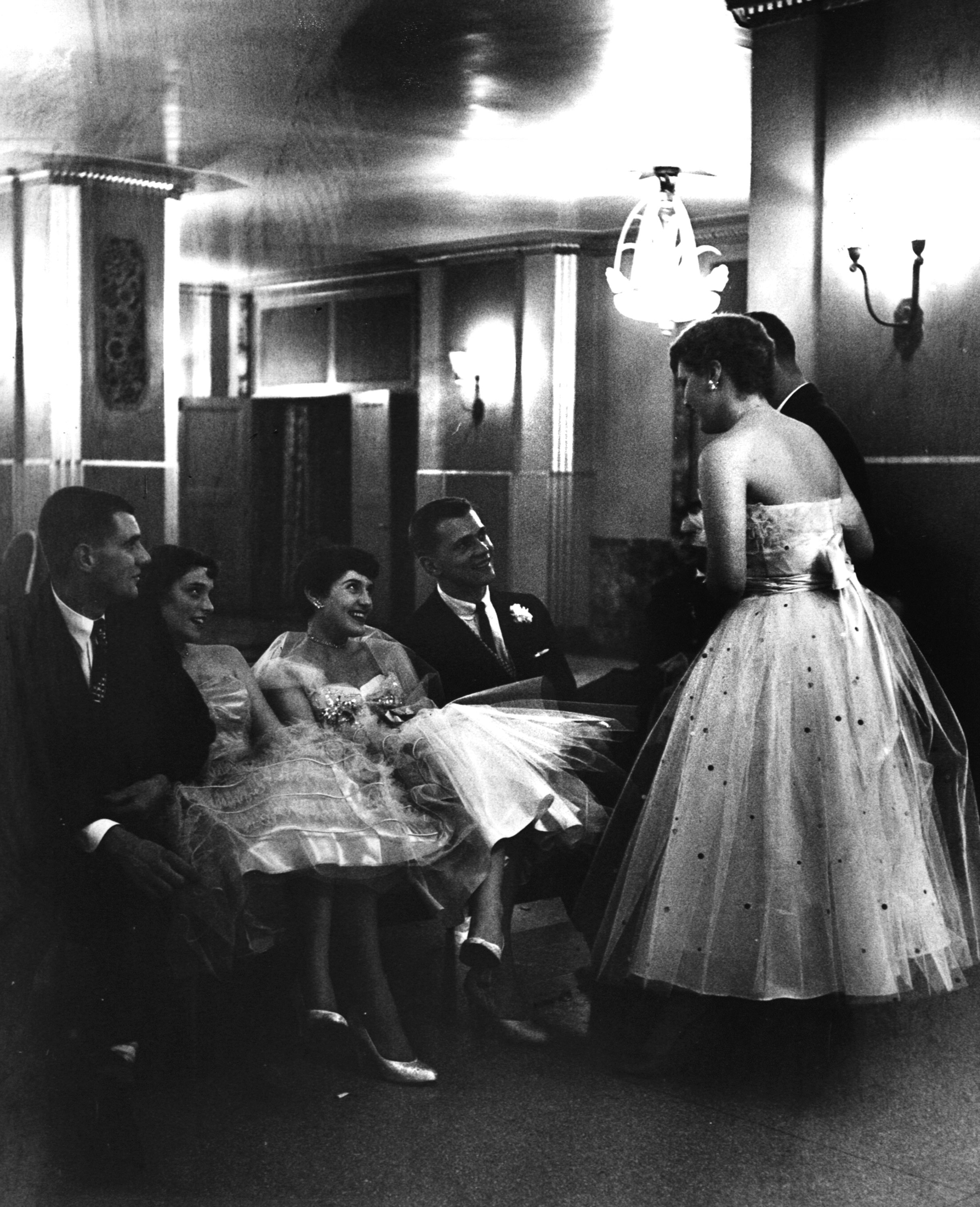 'The Luckiest Generation': LIFE With Teenagers in 1950s America