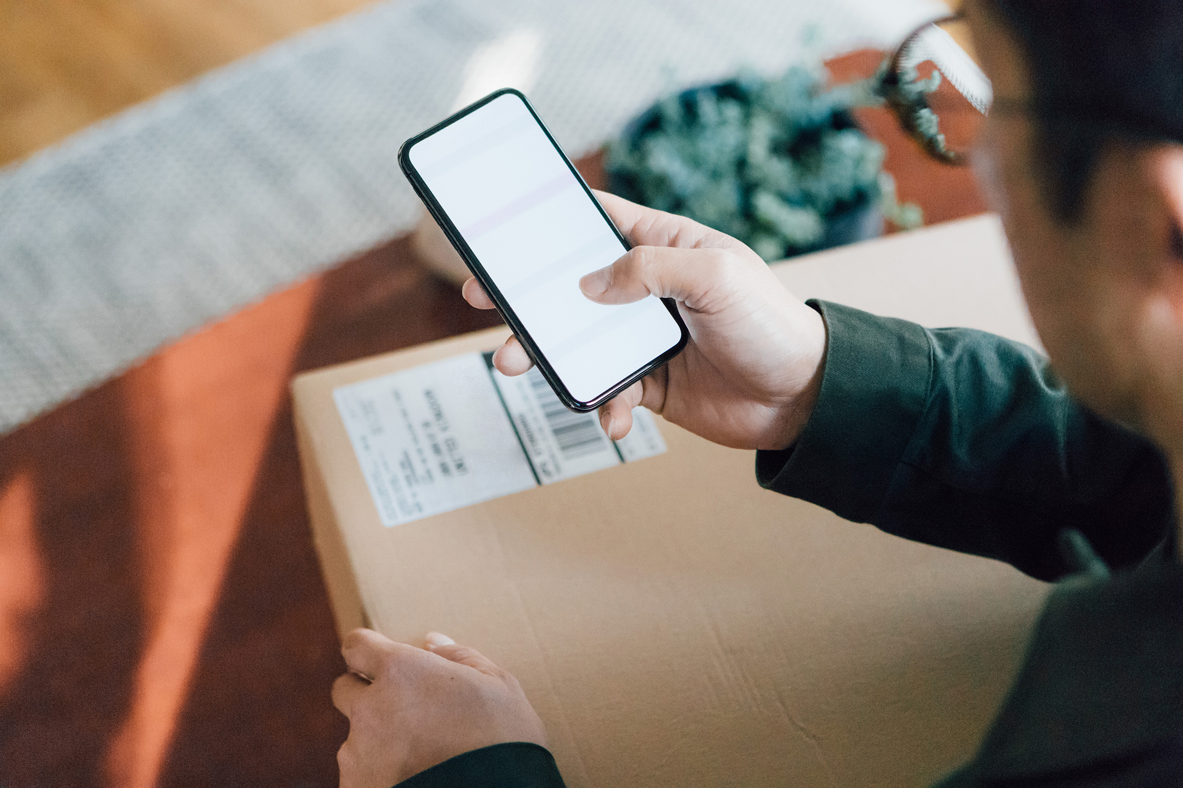 Facebook Shopping Scams Have Skyrocketed During the Pandemic