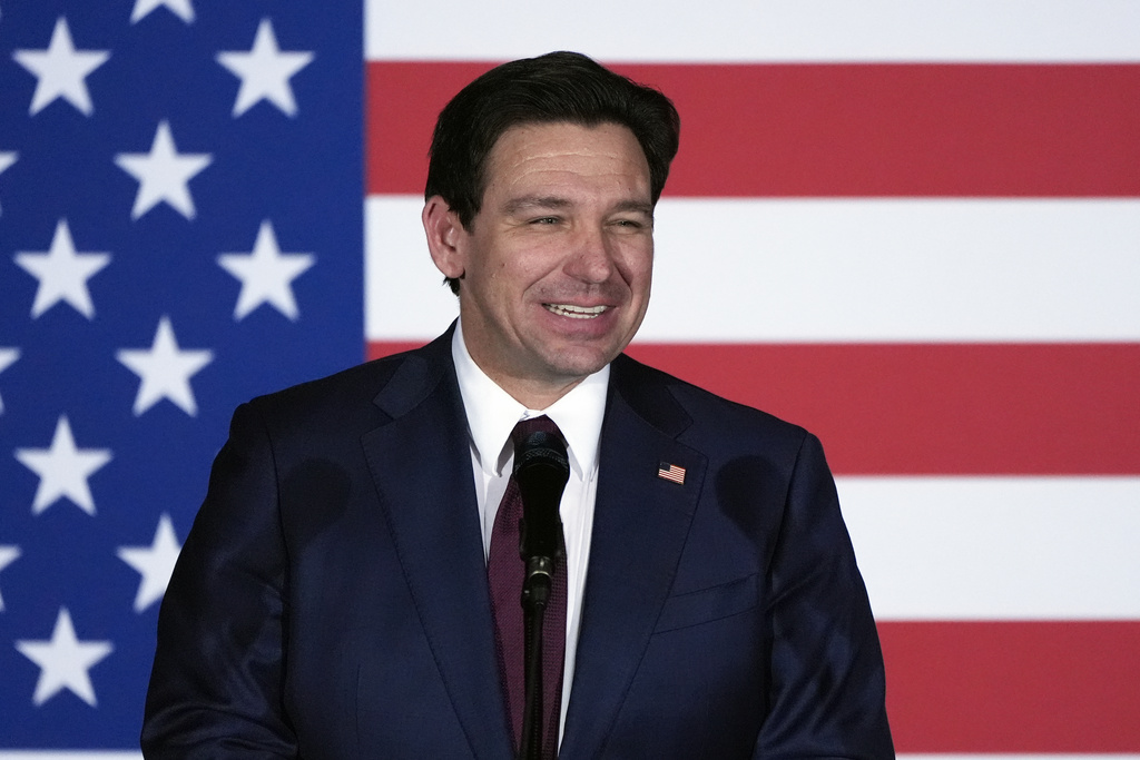 In Iowa, Ron DeSantis Takes His Loss as a Win