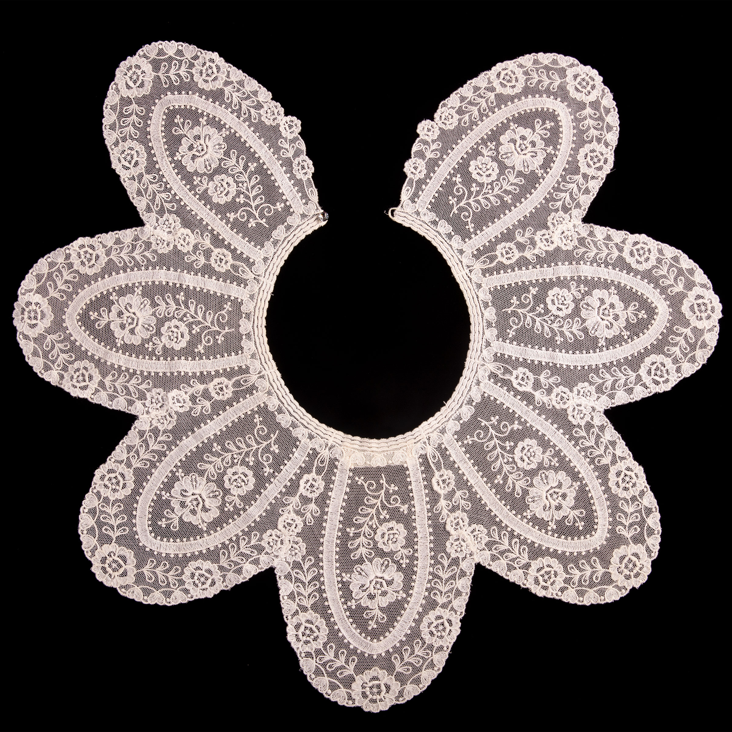 Photographing the Collars of Ruth Bader Ginsburg