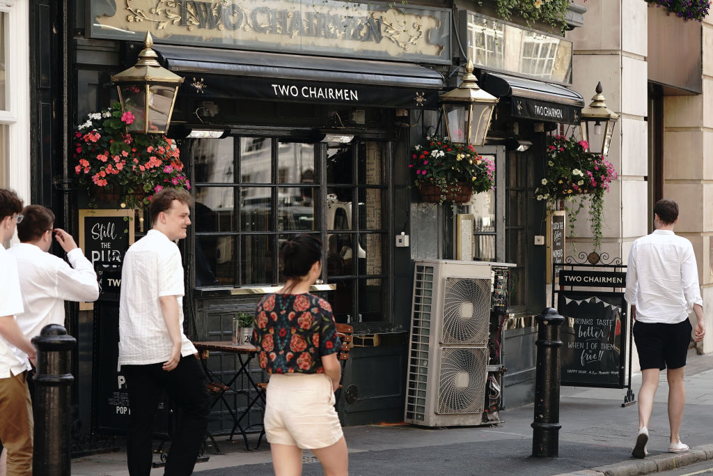 Why Is Air-Conditioning Rare in U.K. Amid Heat Waves?