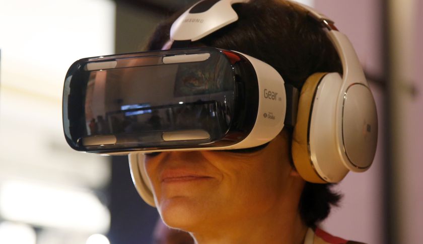 Netflix Virtual Reality: Now You Can Use Oculus To Watch TV