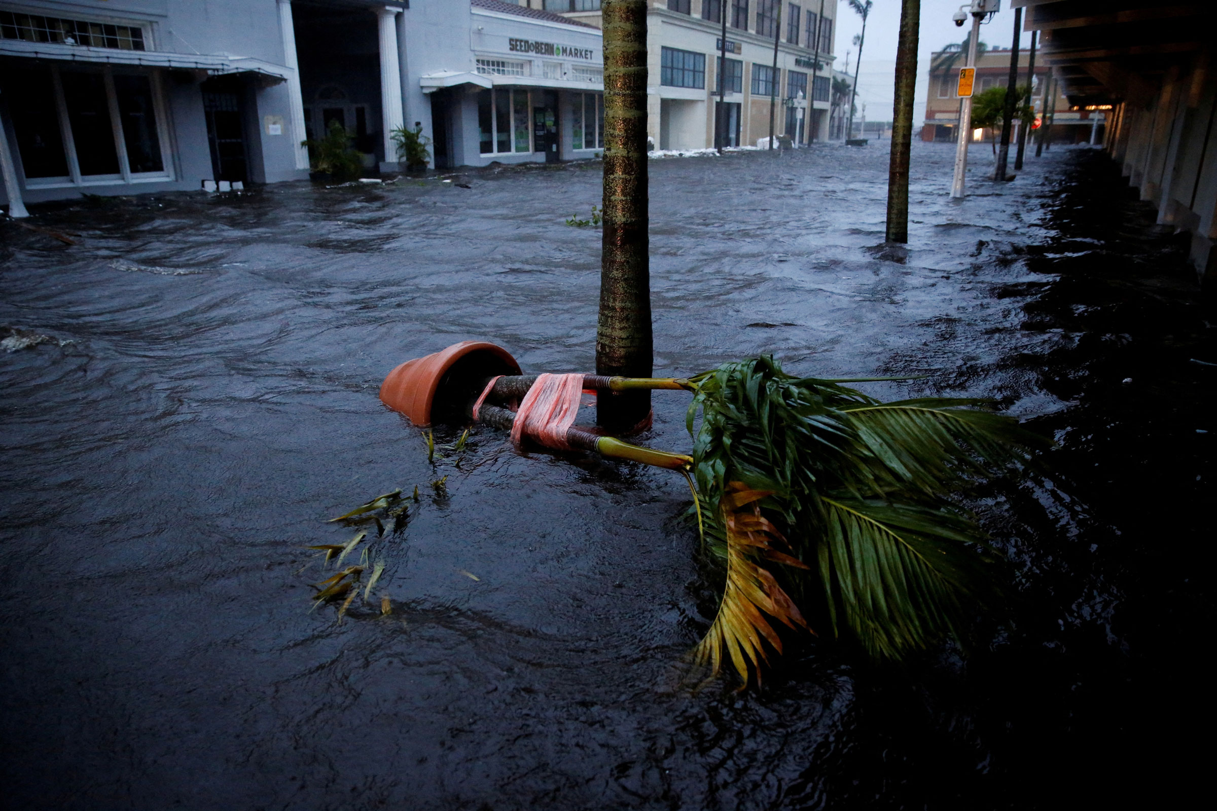 Hurricane Ian: Latest Updates on Storm Path