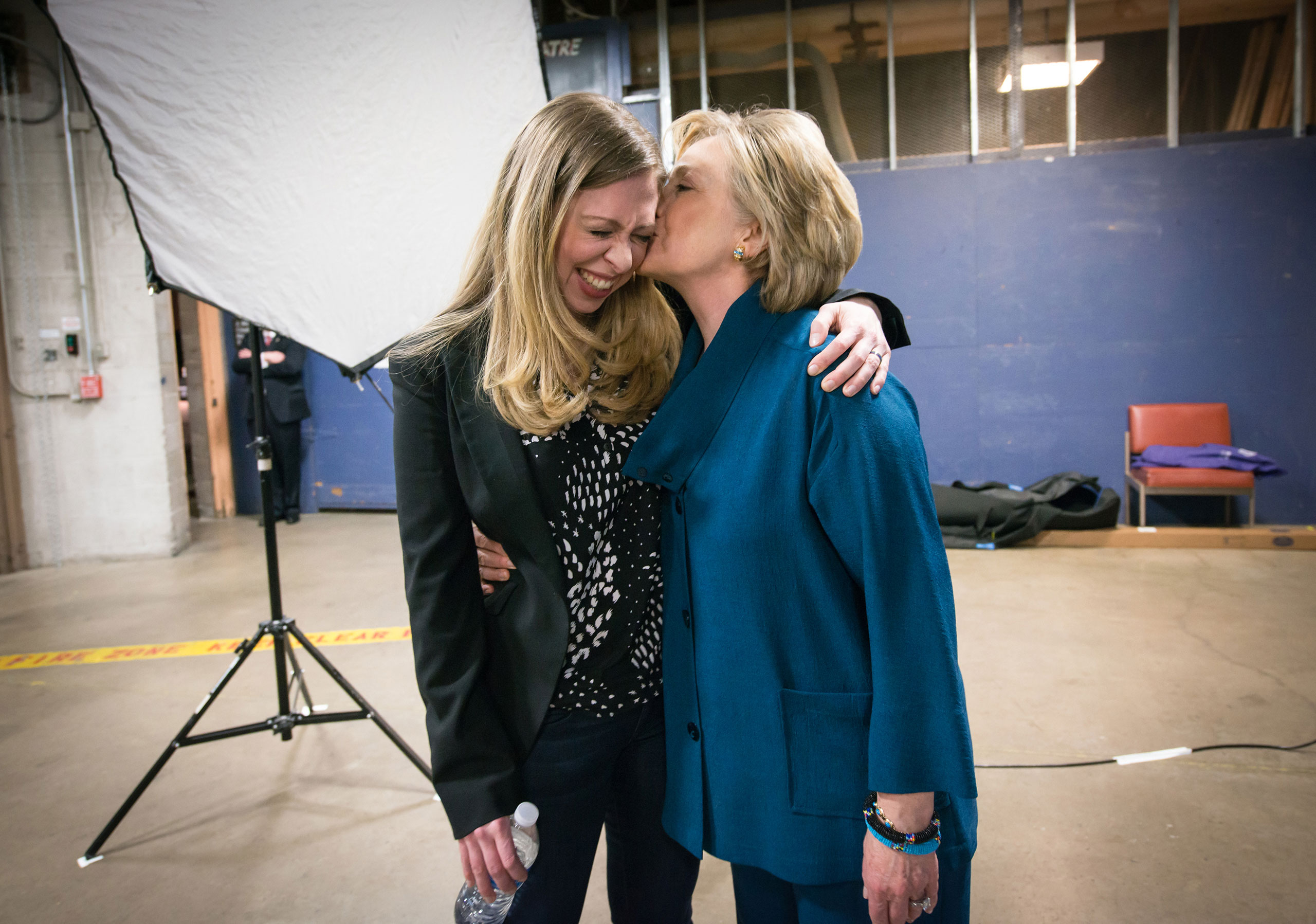 Meet Hillary Clinton’s Official Campaign Photographer