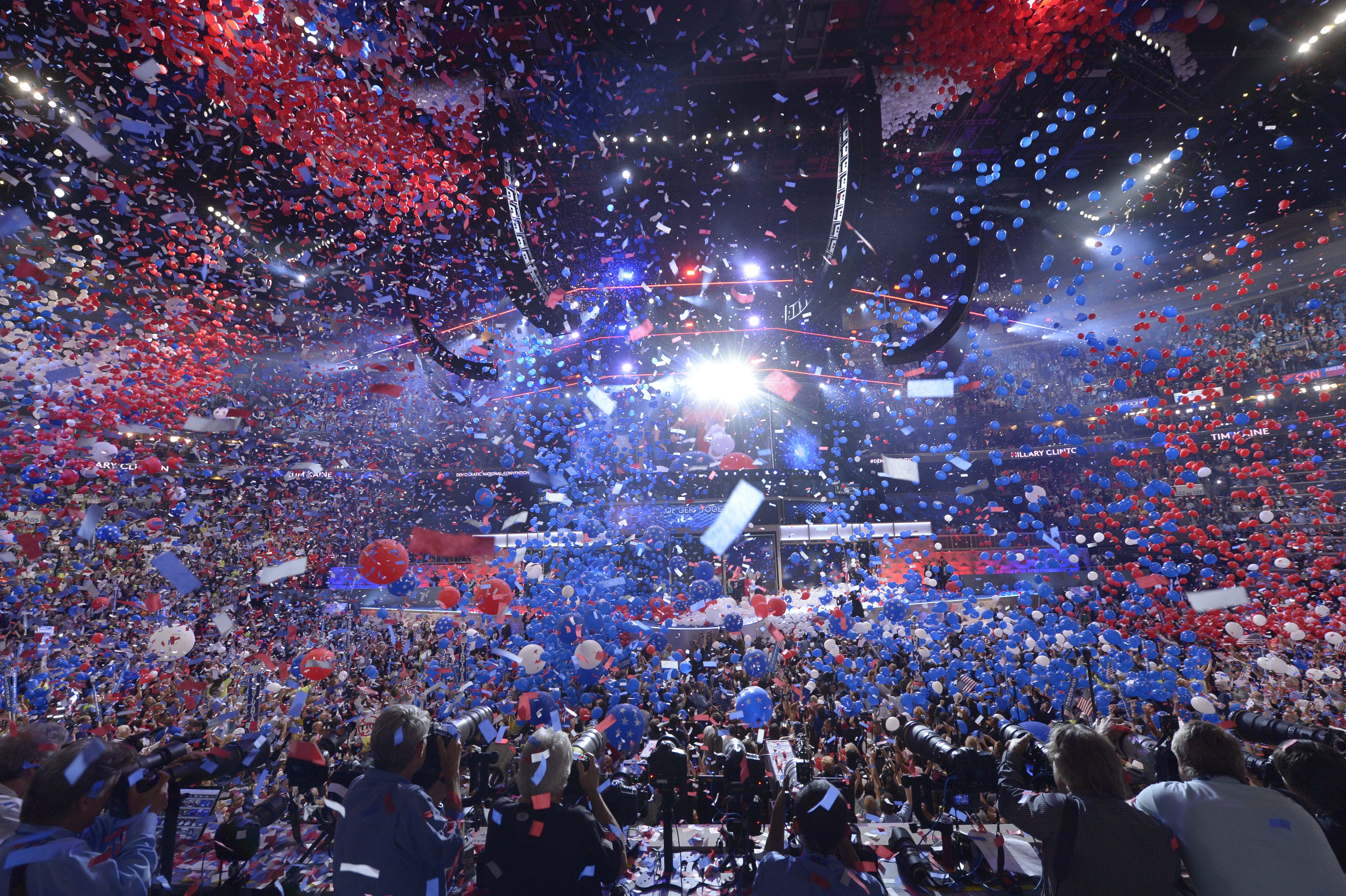 Democrats Vote to Reduce Influence of Superdelegates