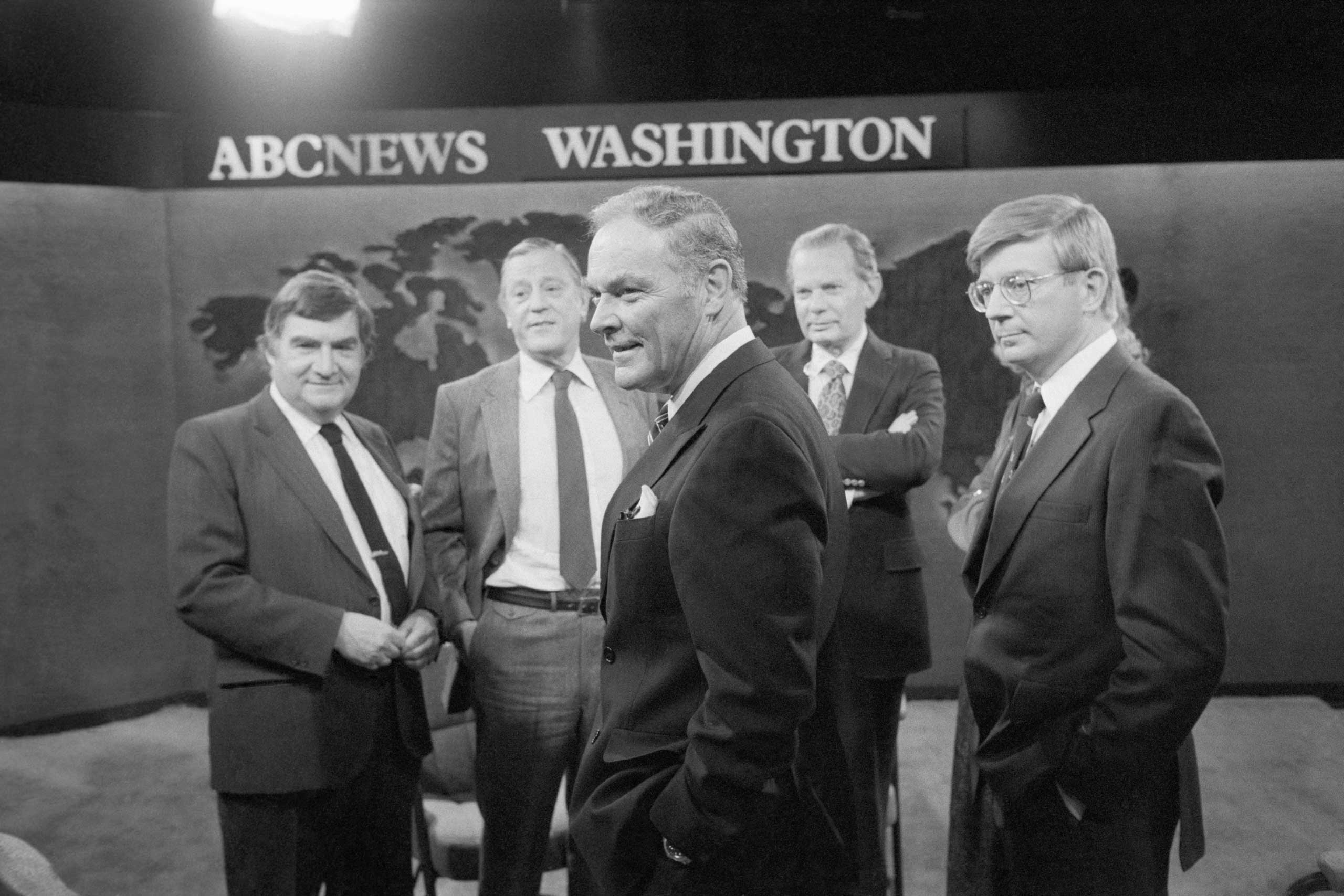 Benjamin Bradlee, Washington Post Editor During Watergate, Dead at 93