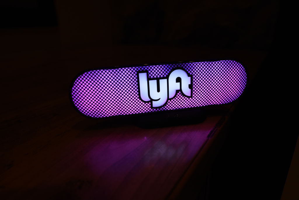 Lyft Beats Uber in the IPO Race With Public Filing