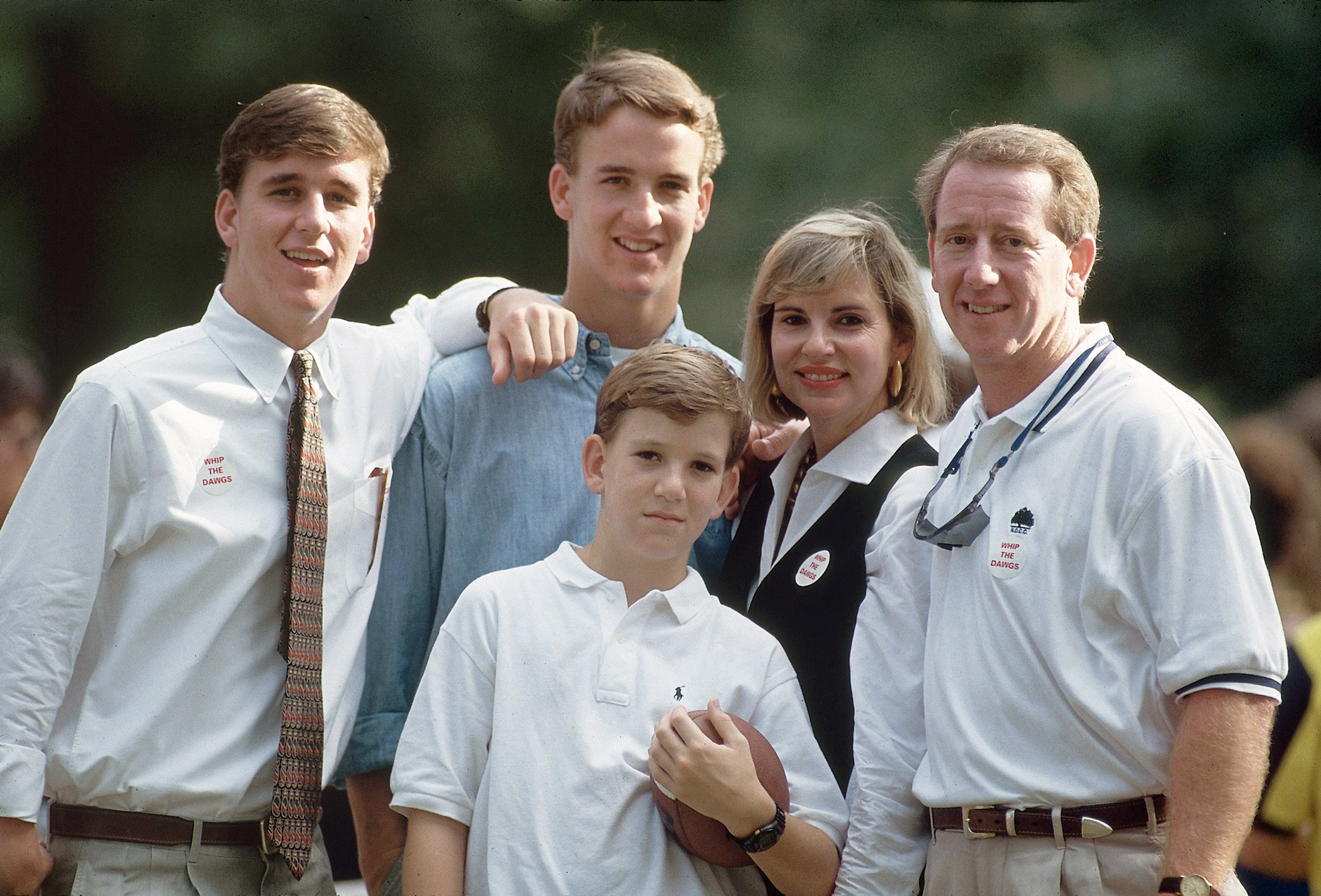 Peyton Manning: See Photos From the Mannings' Childhood