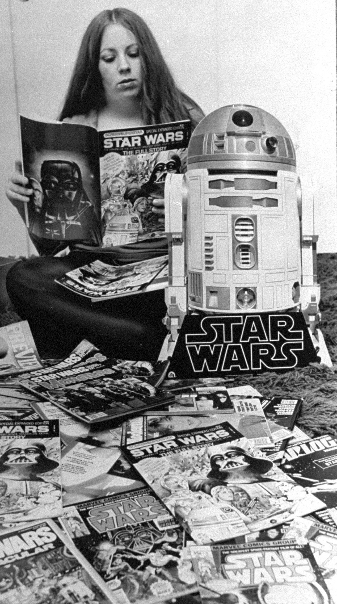 Star Wars Photos: See Original Mega-Fans From 1977