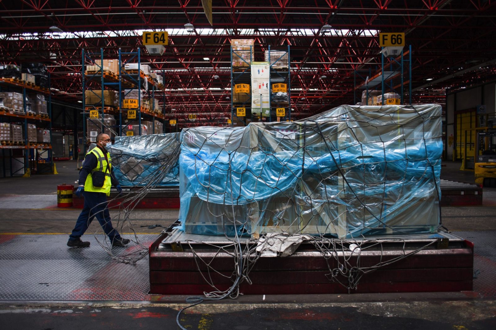 Russia May Be Stripping Home-Appliance Imports for Arms