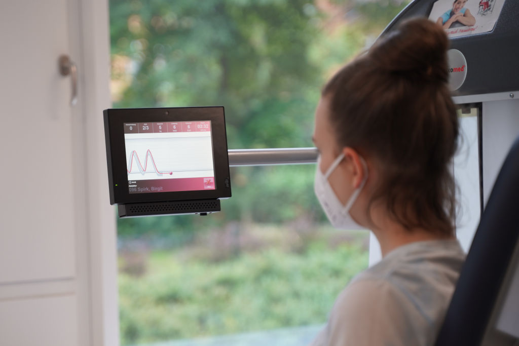 Many Long COVID Symptoms Resolve Within a Year: Study