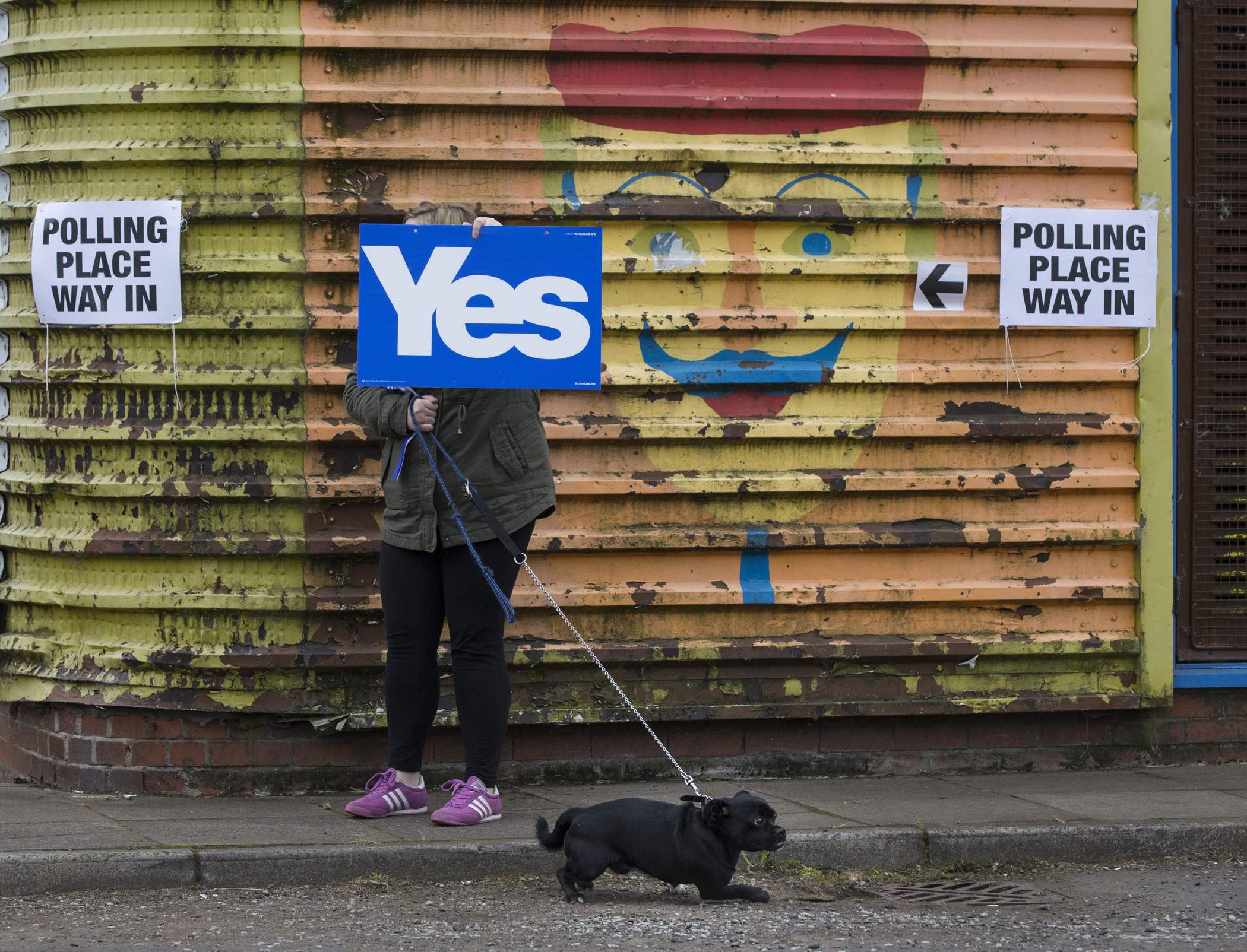 Scotland Votes To Stay With The UK: World Reacts