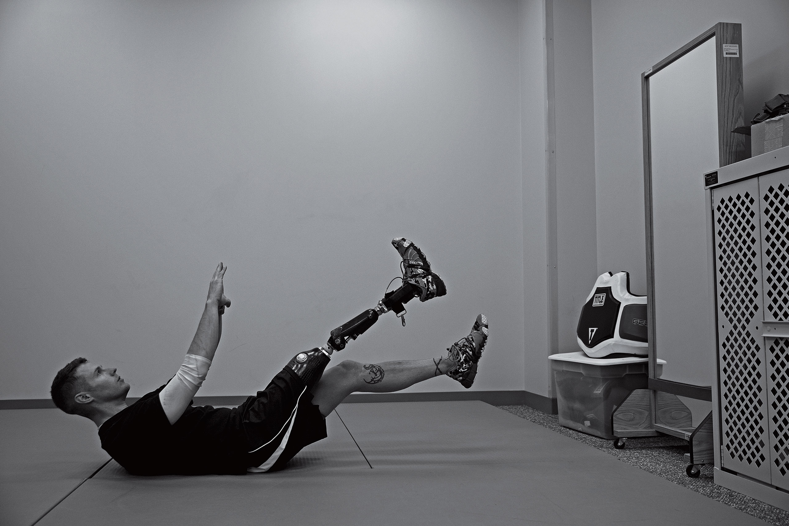 Life After War: James Nachtwey's Photographs From Walter Reed