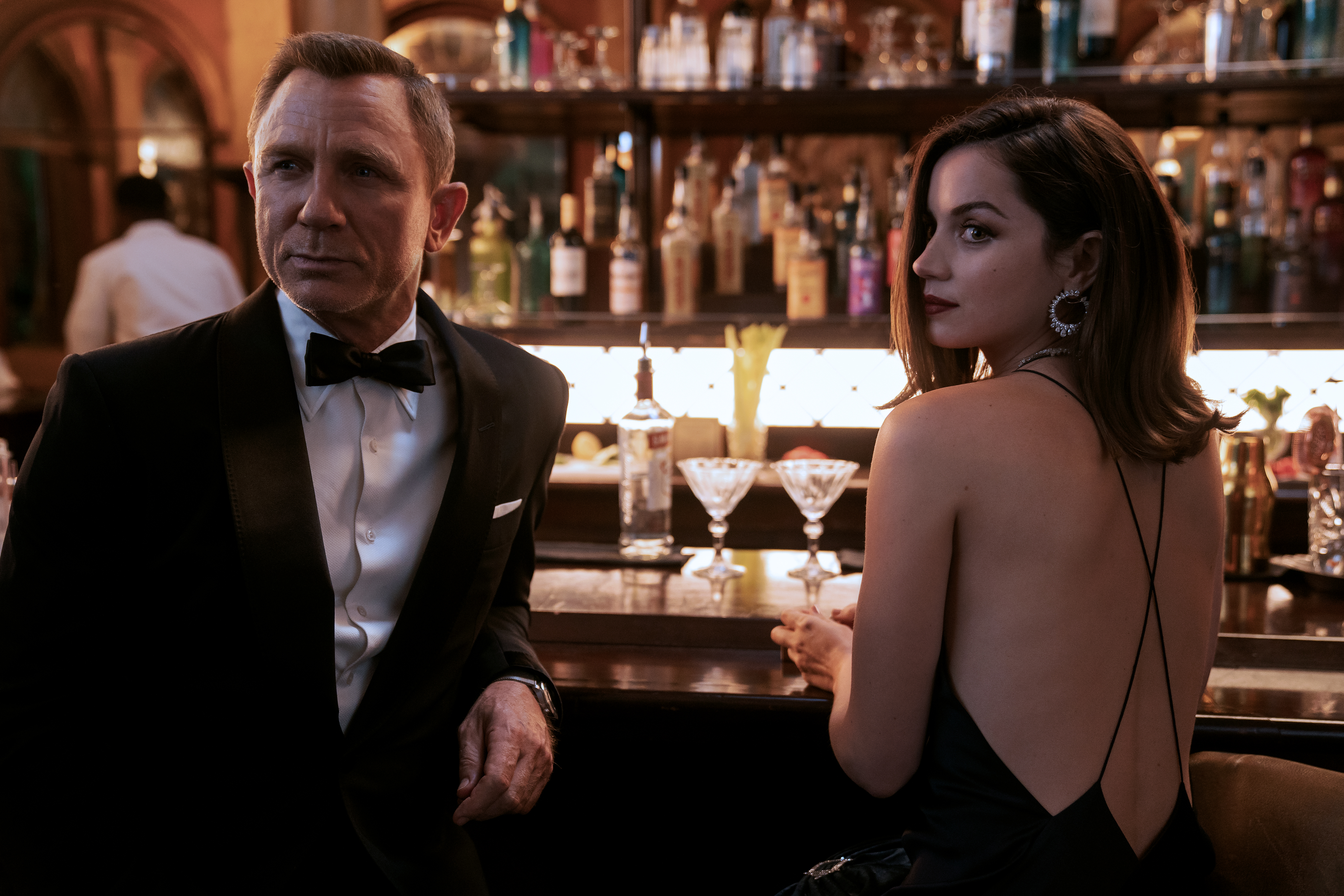 No Time to Die Is a Perfect Finale for Daniel Craig