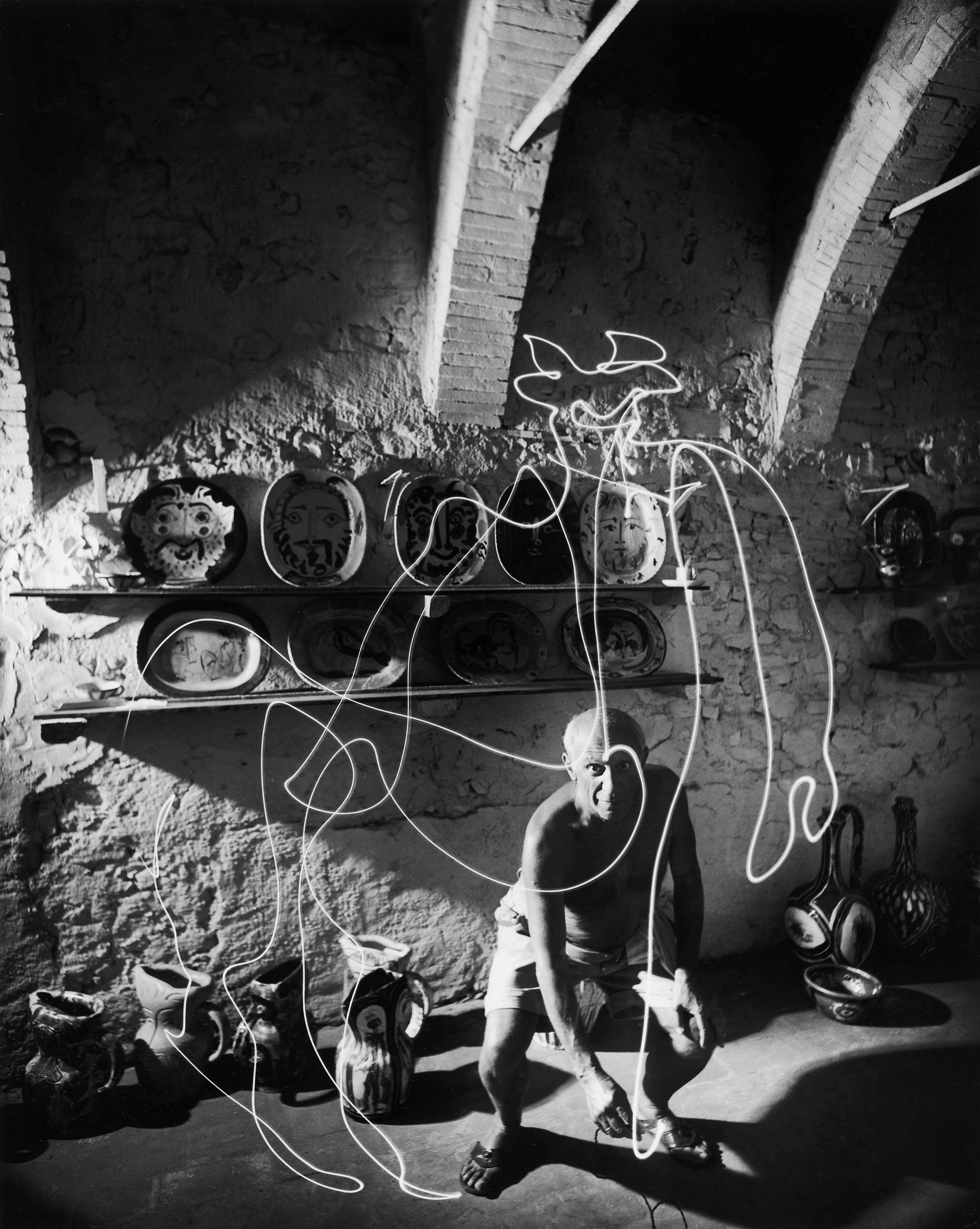 Pablo Picasso Draws With Light: The Story Behind an Iconic Photo