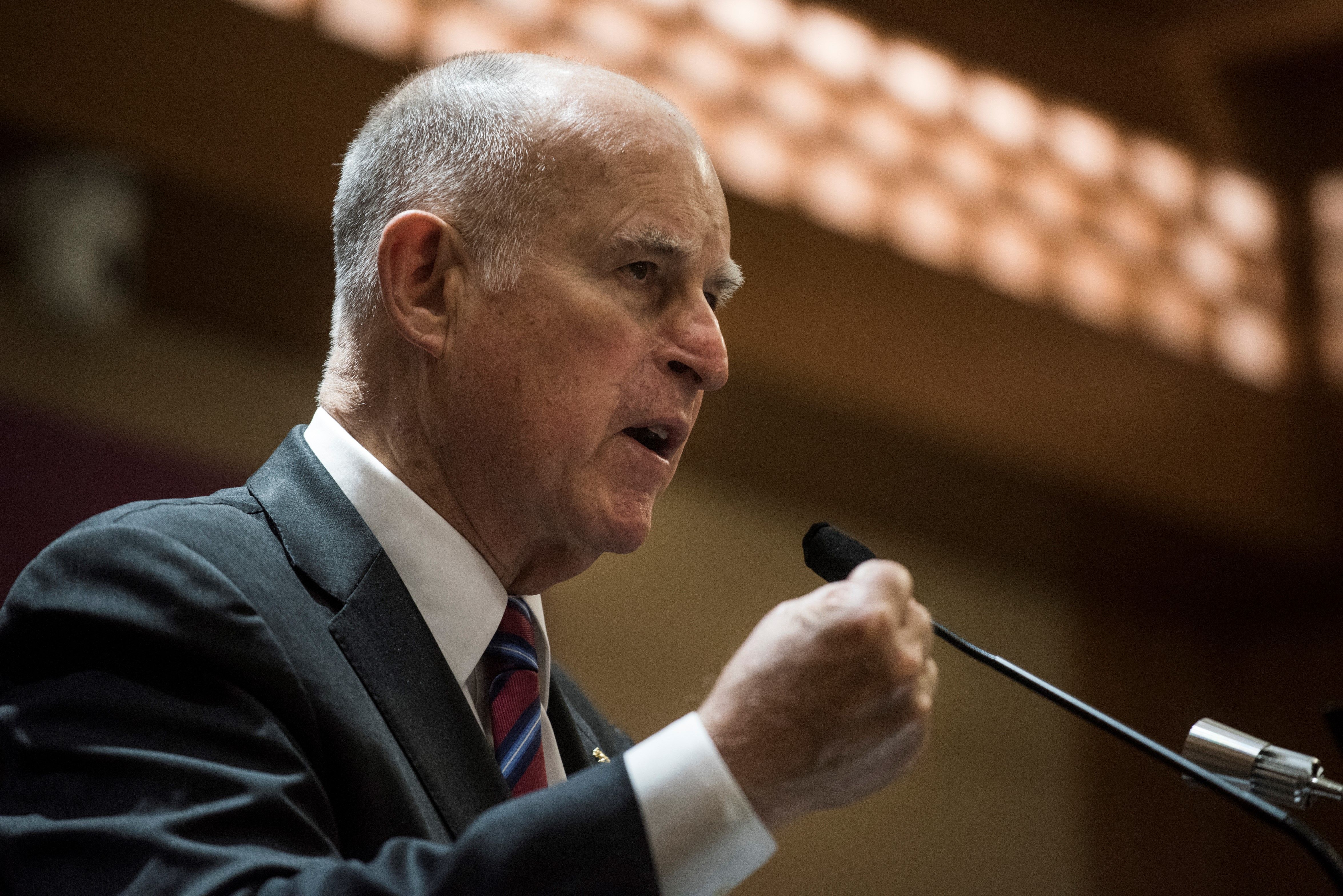 California Is Now a Sanctuary State: Jerry Brown Signs Bill