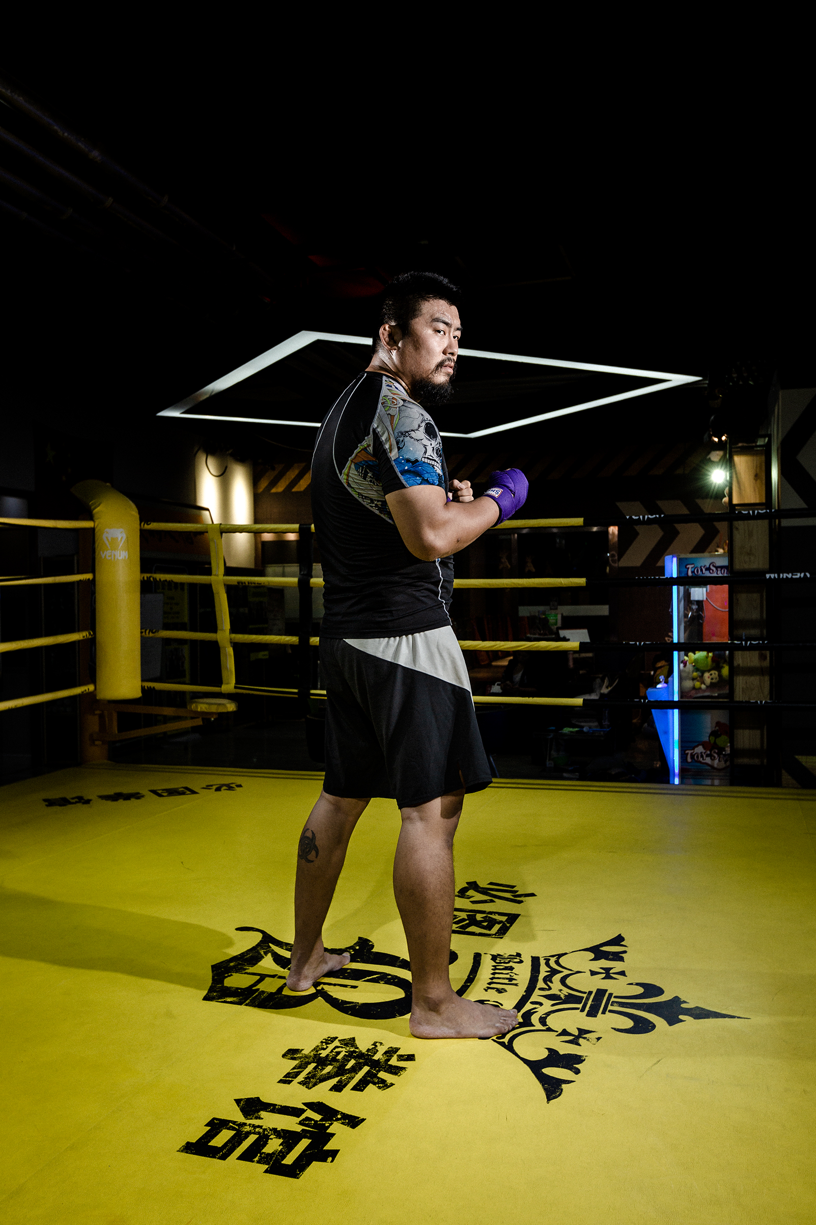 This Chinese MMA Fighter is Taking on Kung Fu Grandmasters