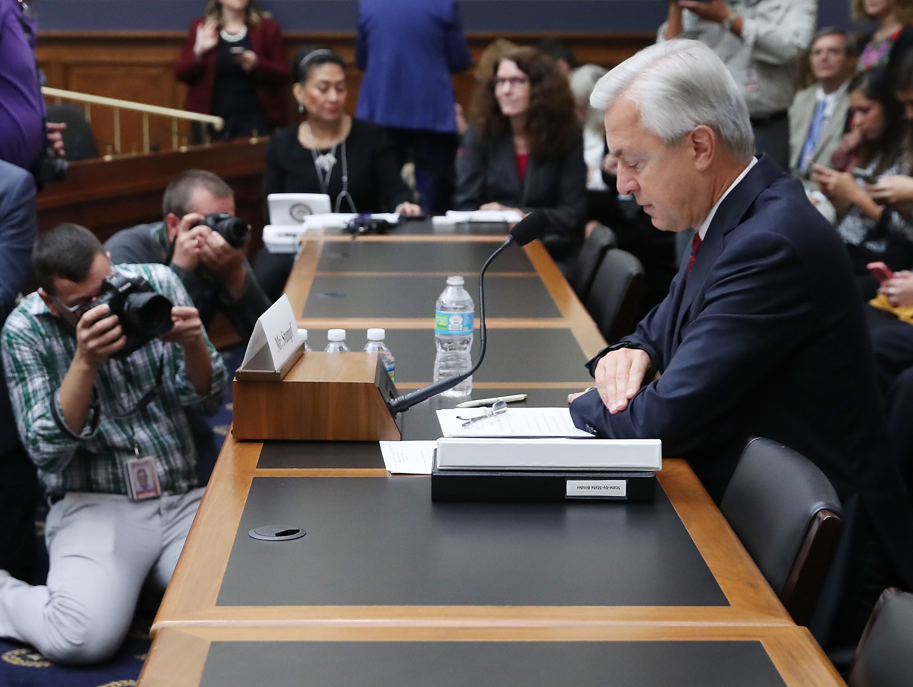 Wells Fargo CEO John Stumpf to Retire After Scandal
