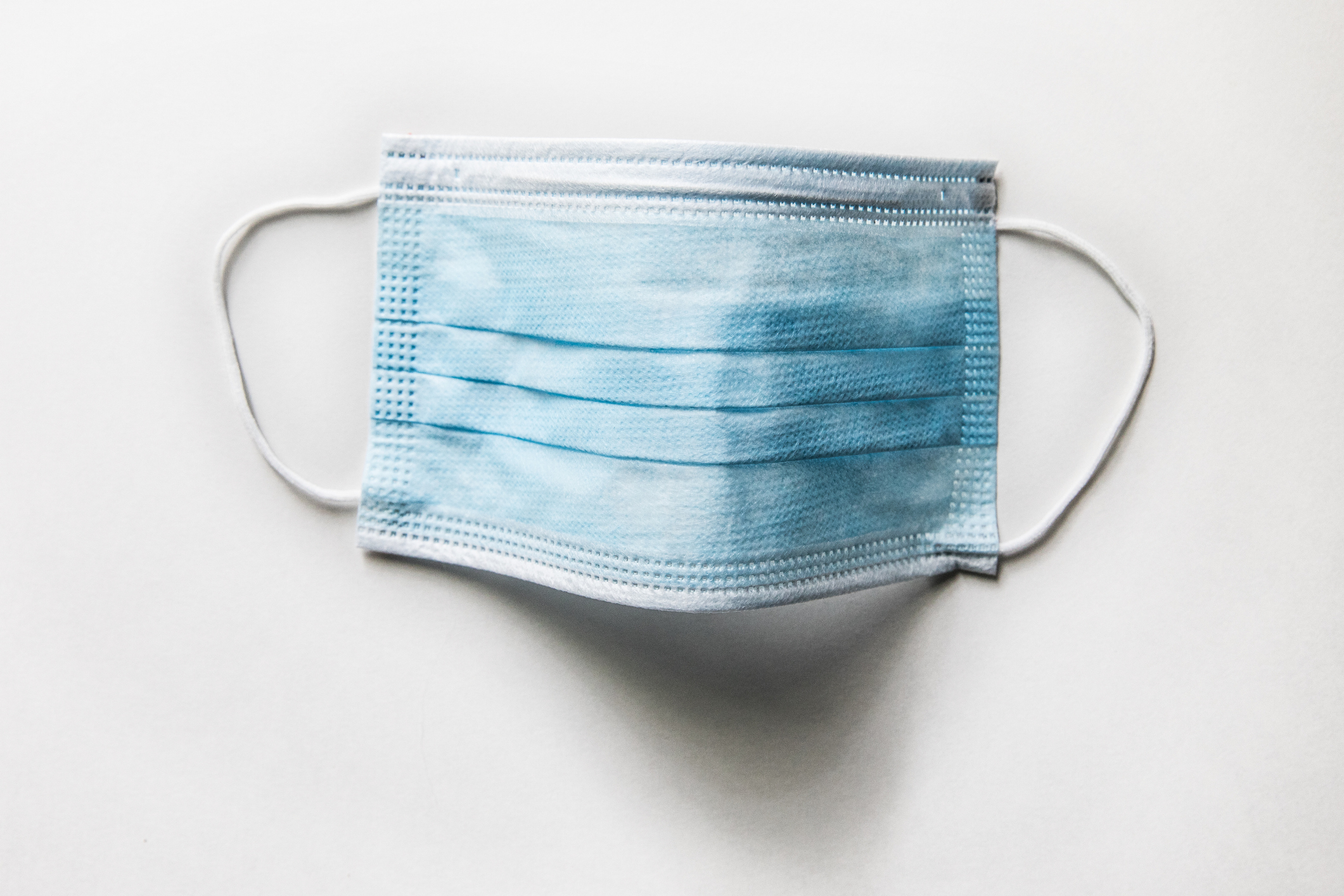 Lawsuit Challenges U.S.’s First Face Mask Ban Since Pandemic