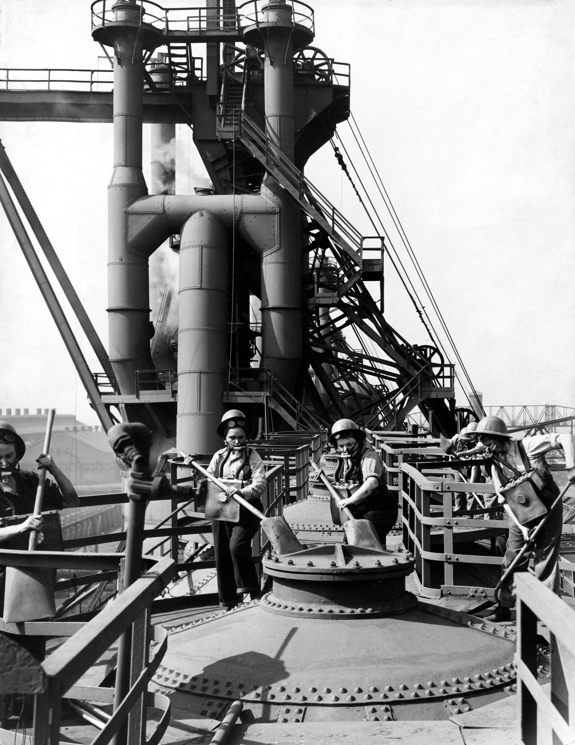 World War II: Photos of Women Factory Workers on the Home Front, 1943