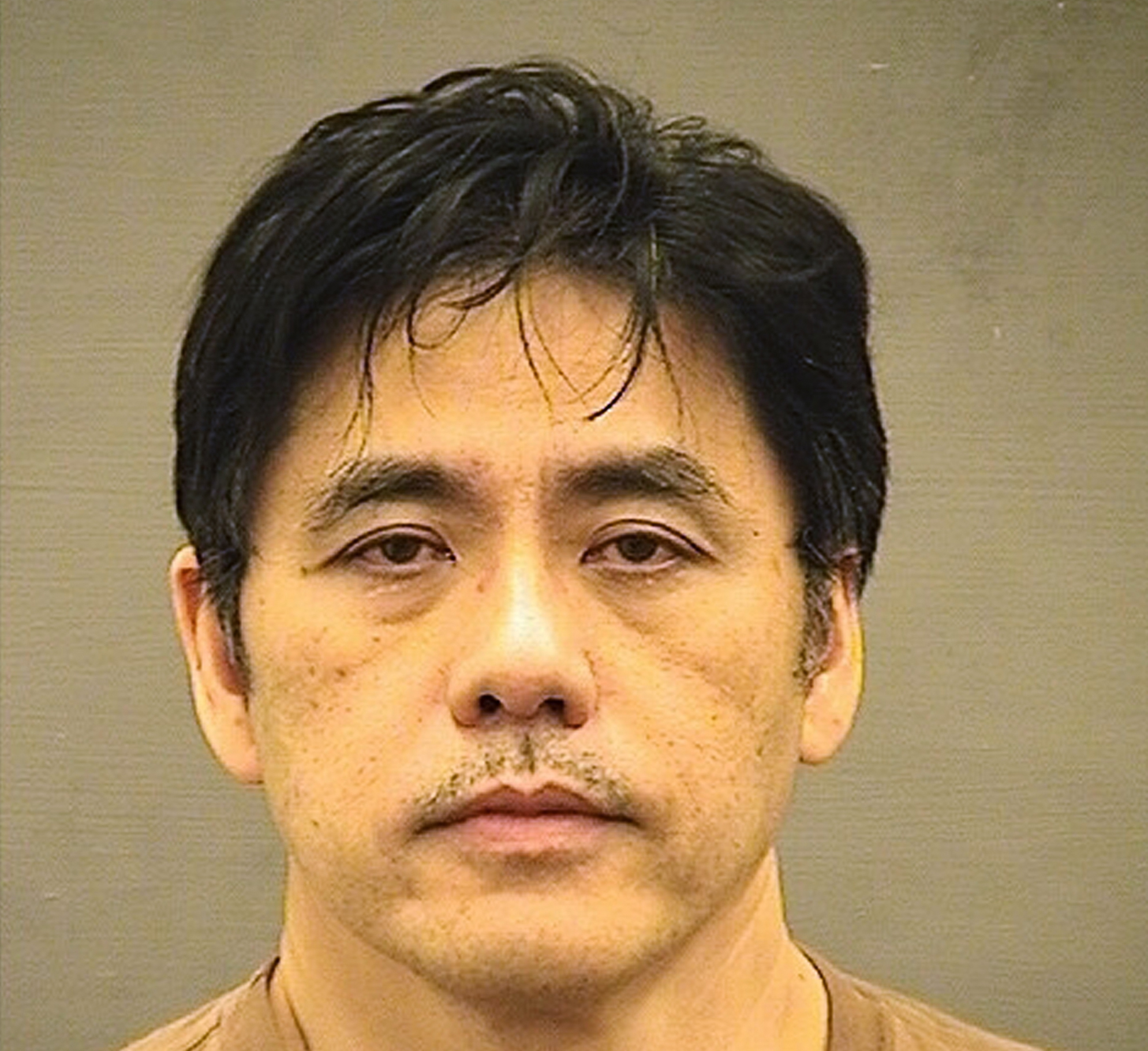 Former CIA Officer Pleads Guilty to Trying to Spy for China