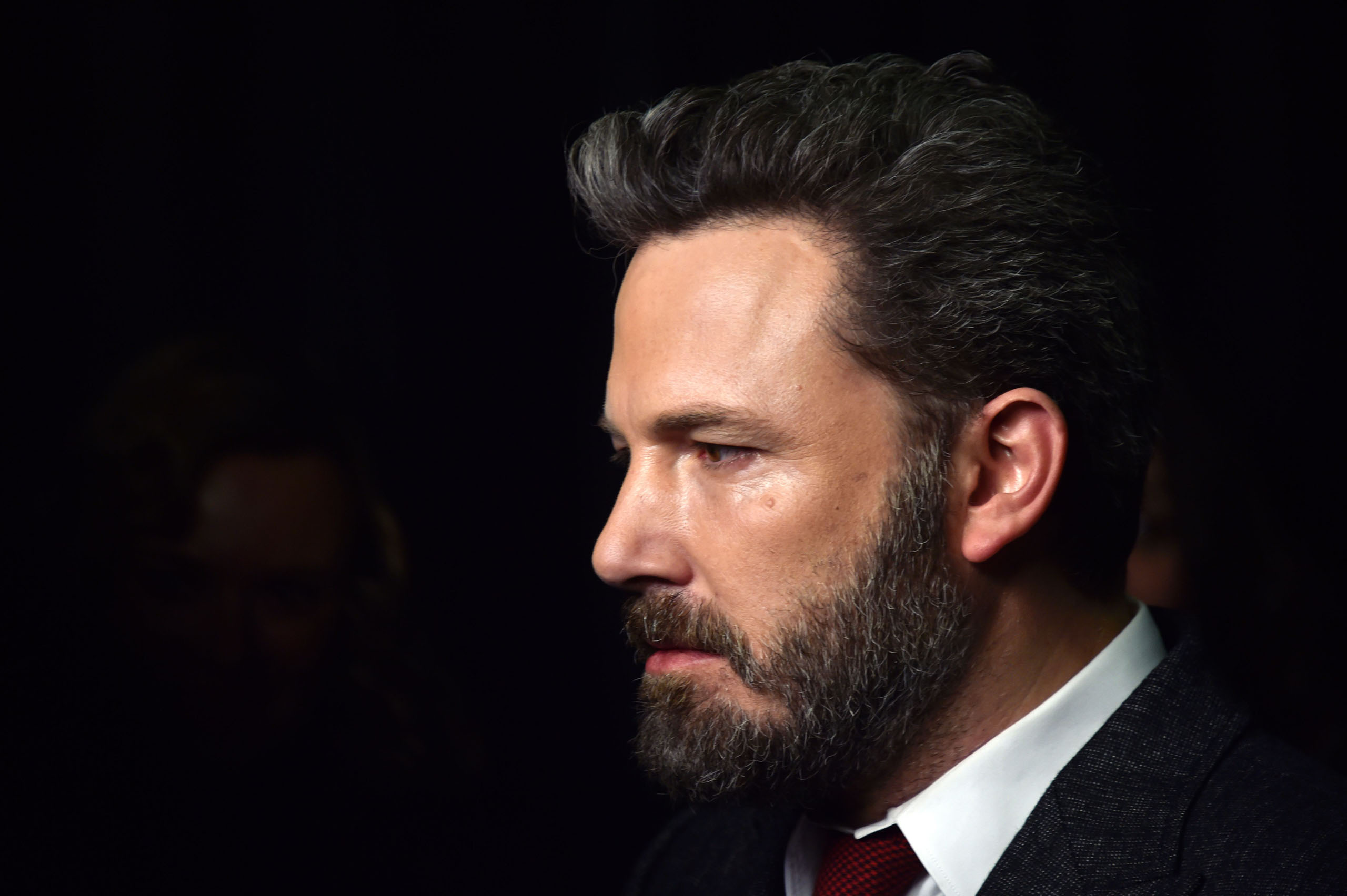 Ben Affleck Completes Rehab Treatment for Alcohol Addiction