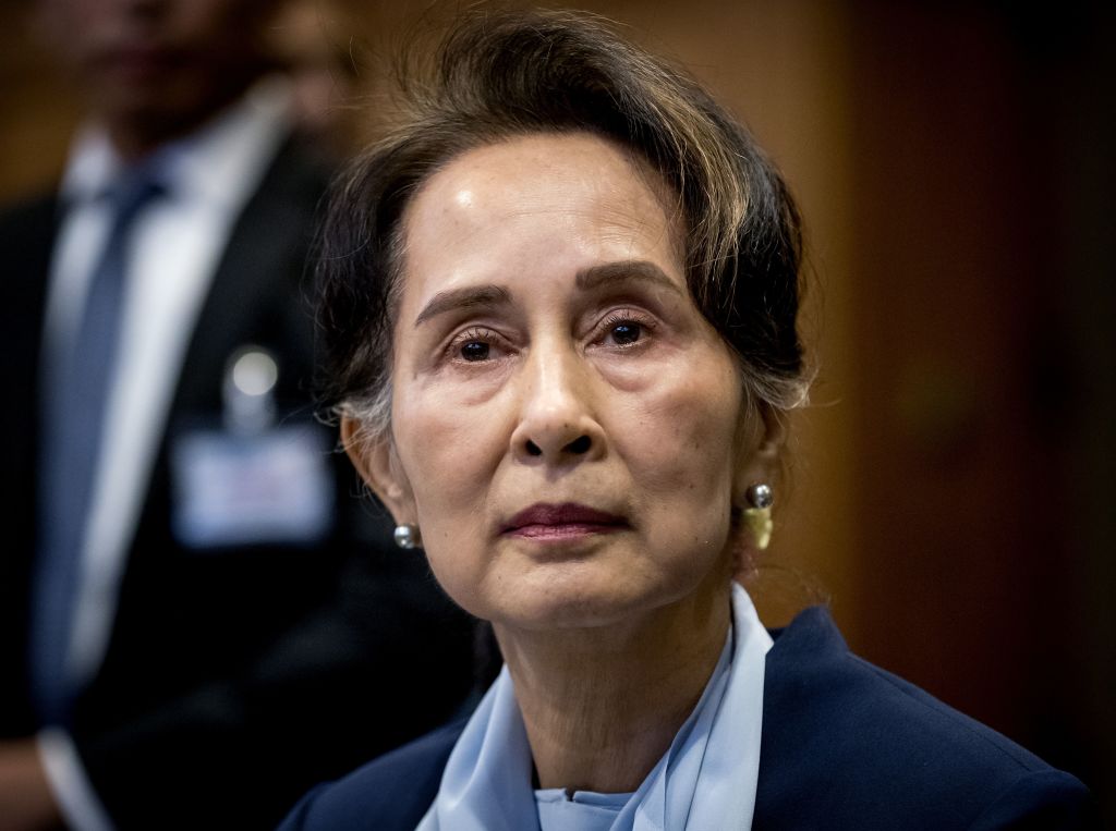 Suu Kyi Defends Myanmar From Rohingya Genocide Charges
